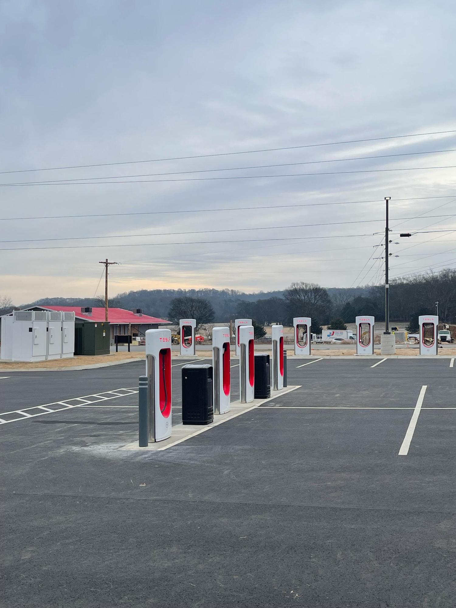 Tennessee Travel Stop | Cornersville, TN | EV Station