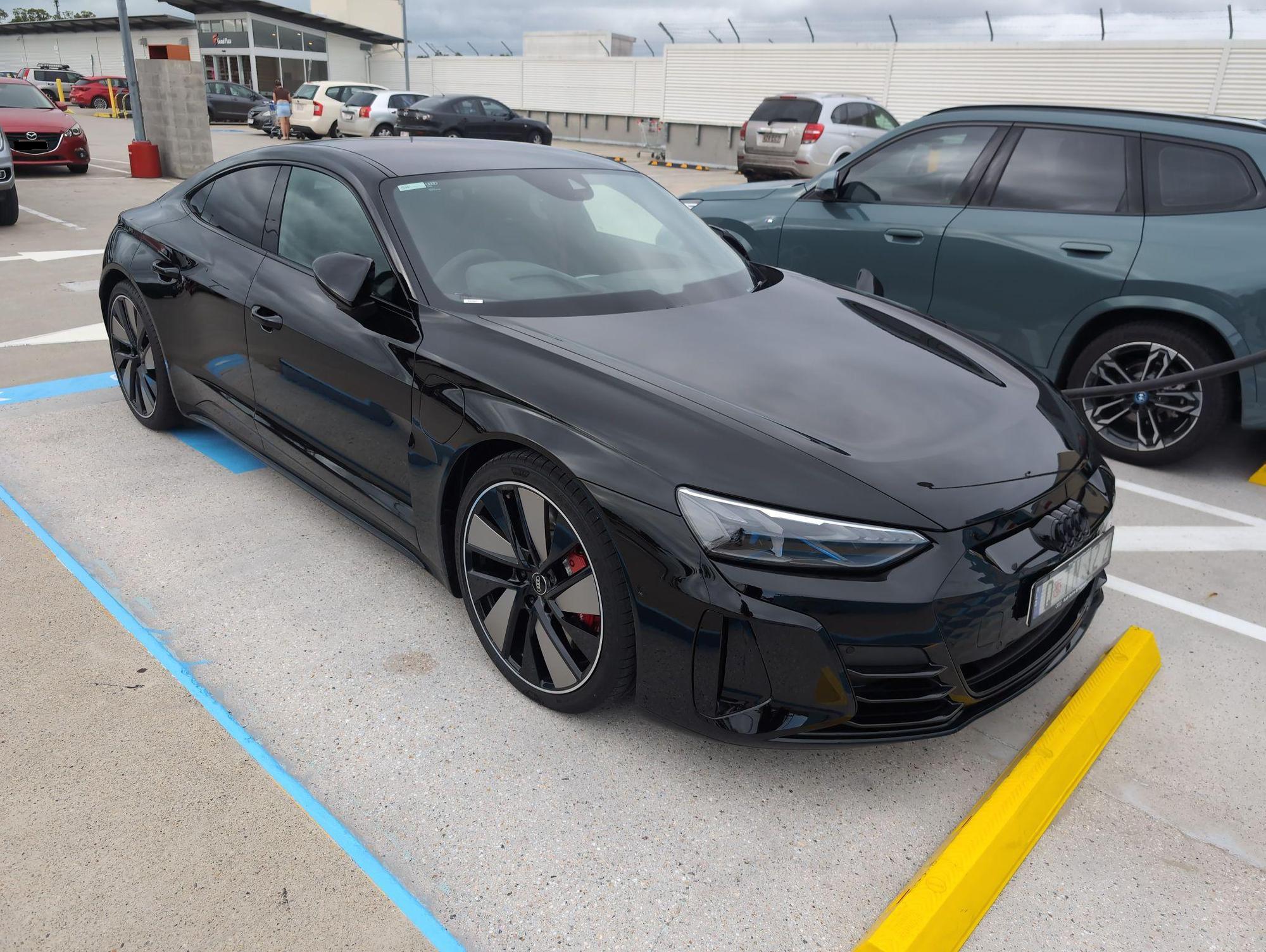 Grand Plaza | Browns Plains, QLD | EV Station