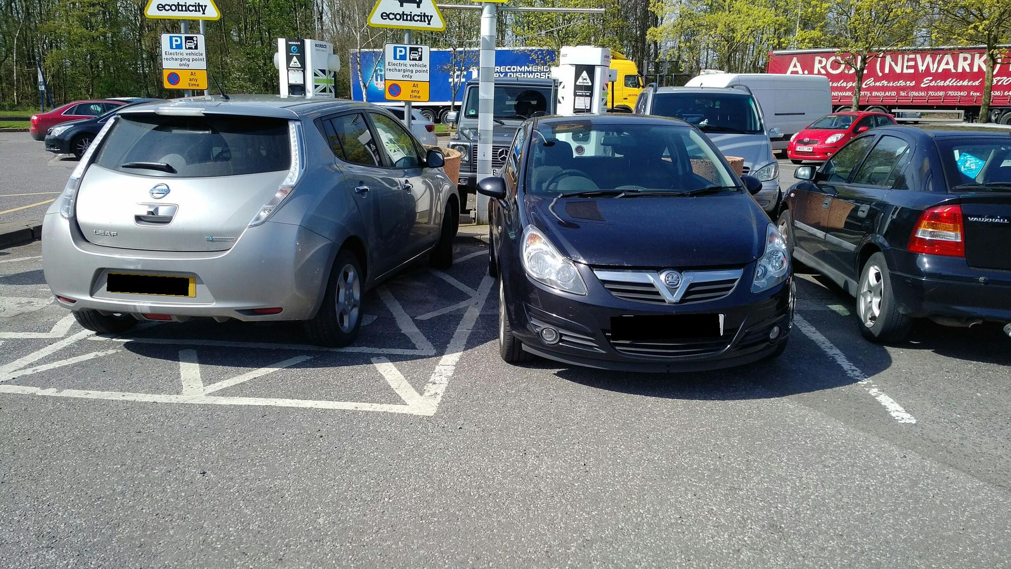 Moto Trowell M1 Northbound | Trowell, England | EV Station