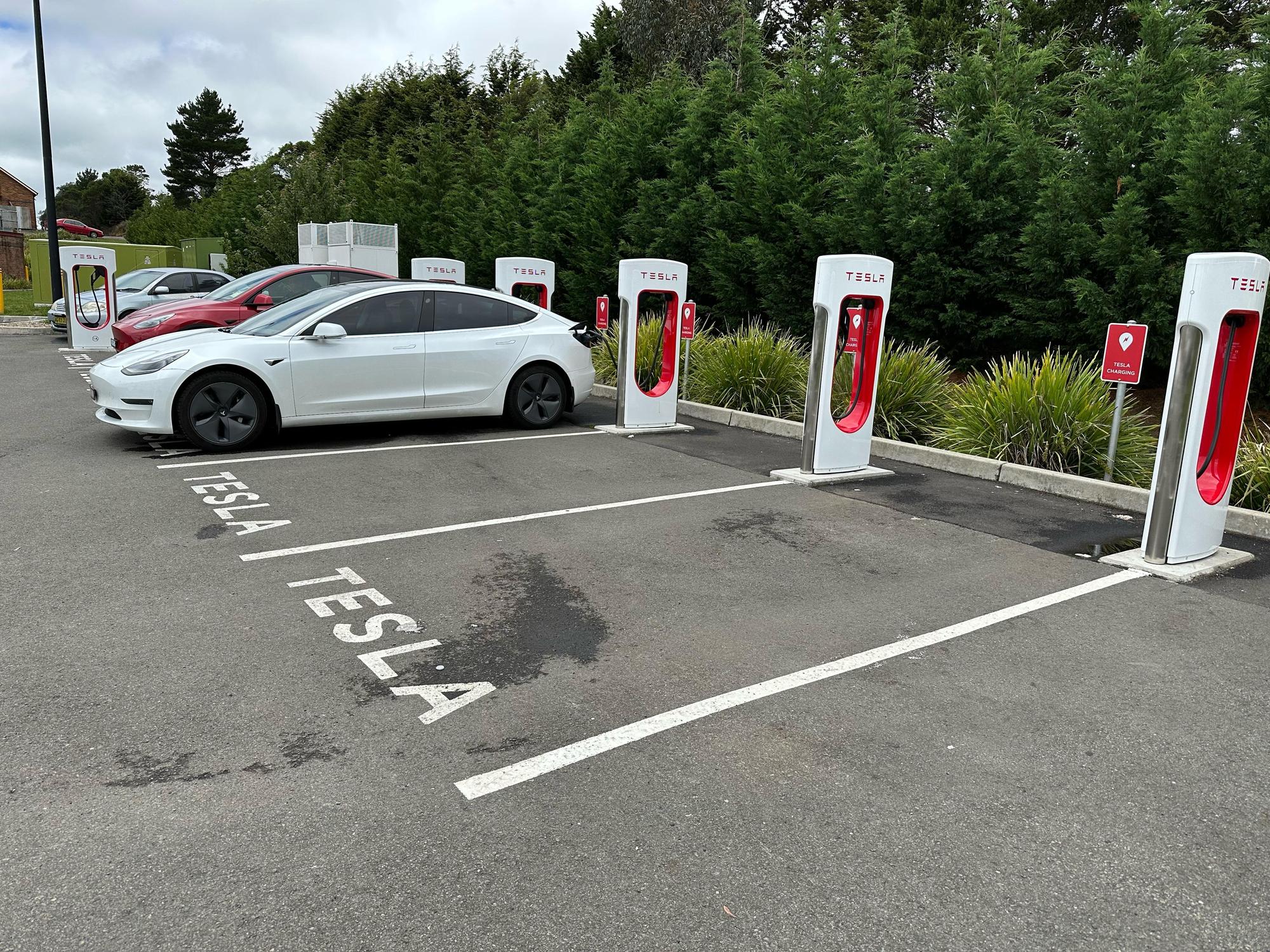 Heatherbrae's Pies Exeter | Exeter, NSW | EV Station