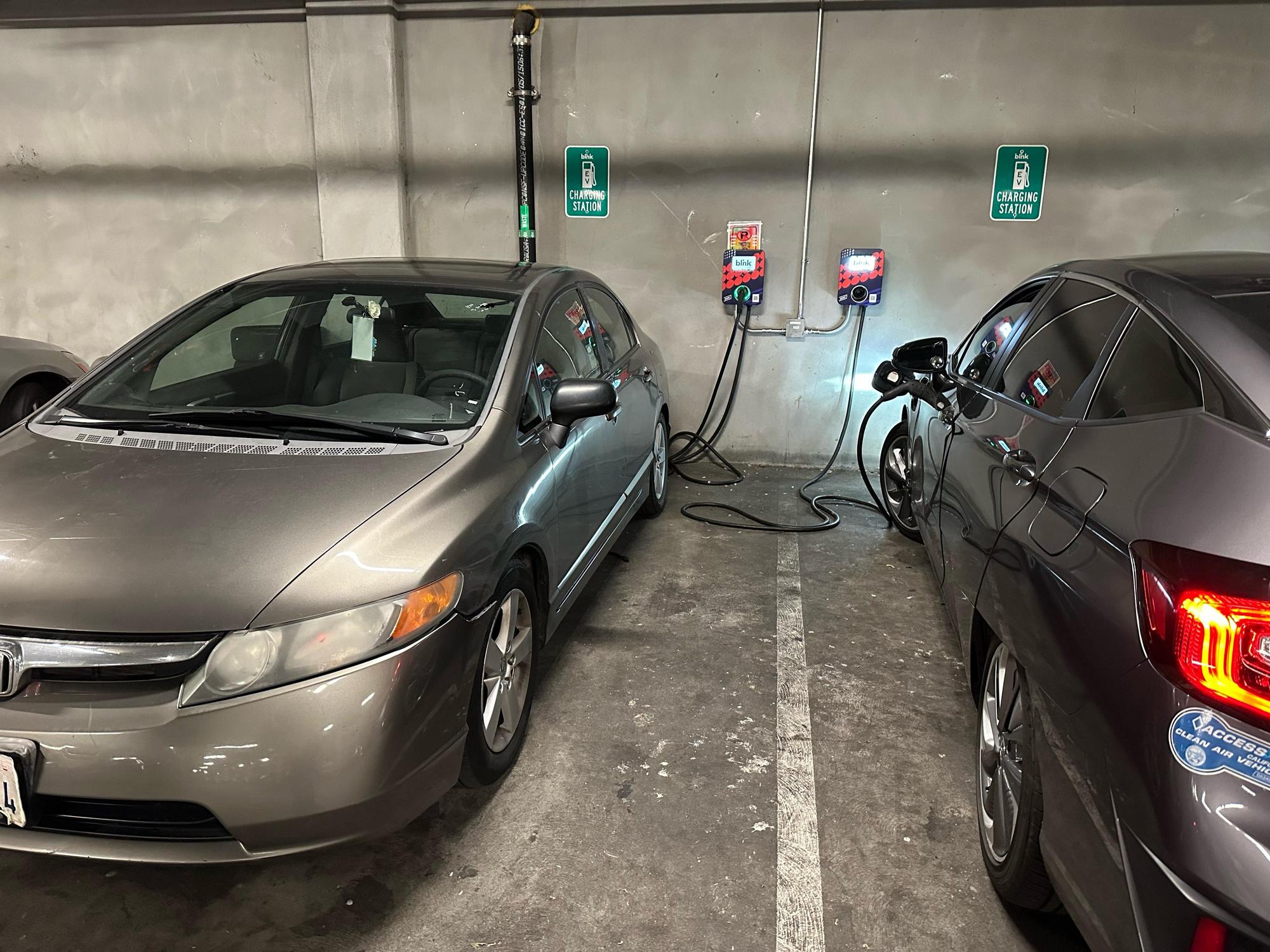 Alice Griffith Apartments - 2700 Building | SF, CA | EV Station