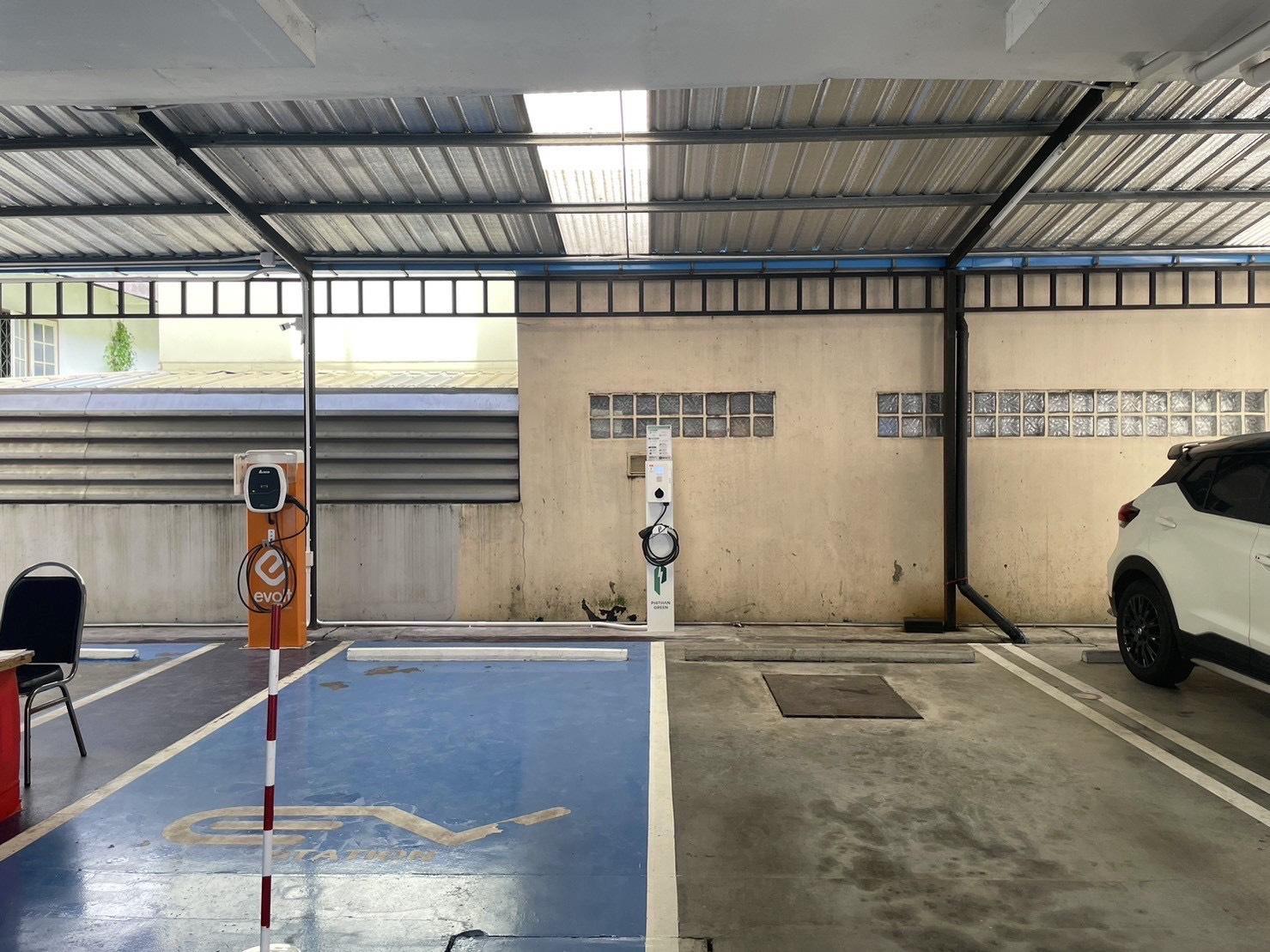 Z SLEEP HOTEL | 1564 Kanjanavanit Road, Hat Yai, 90110 | EV Station