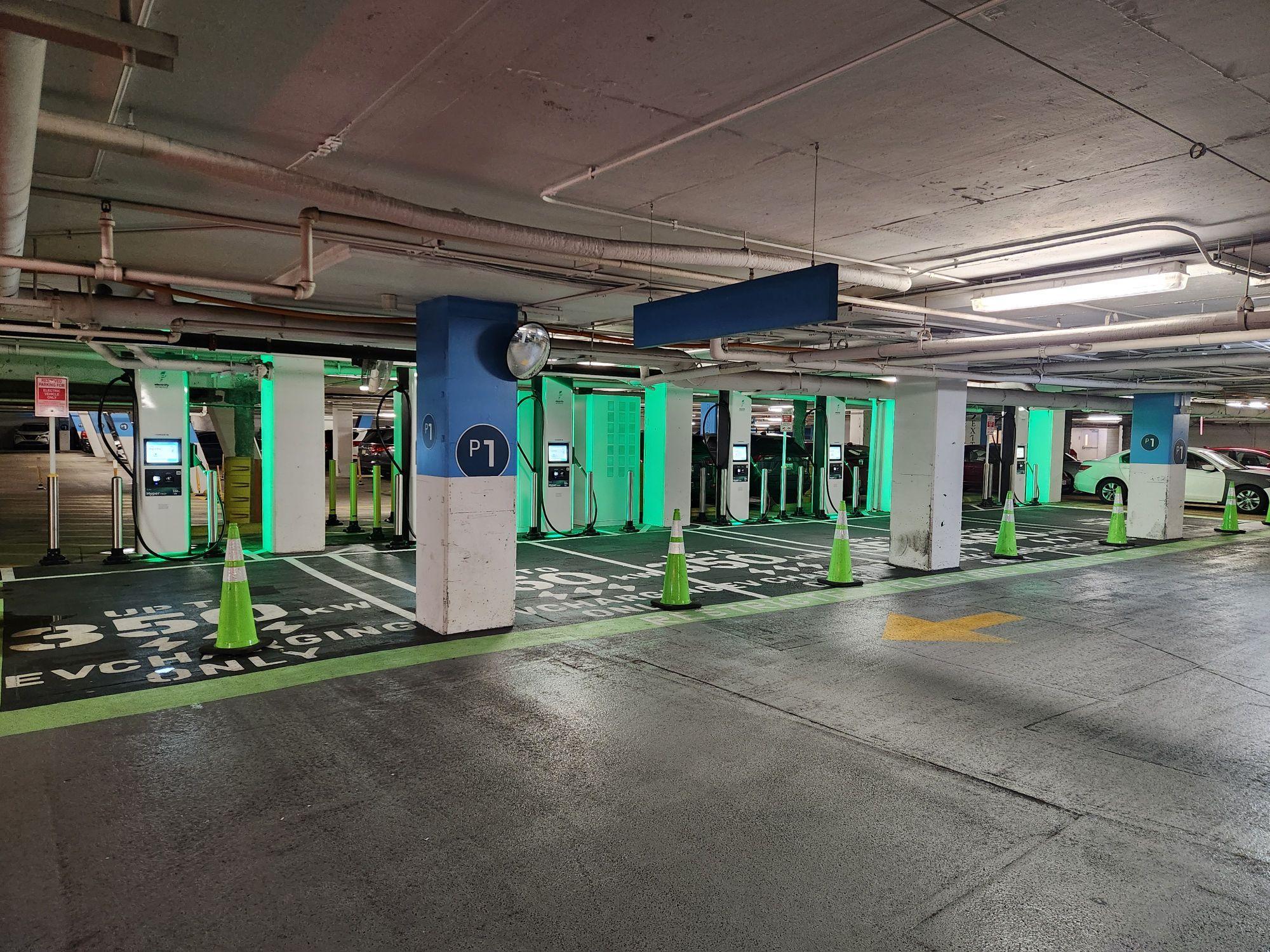 Jamestown Georgetown Park Garage | Washington, DC | EV Station