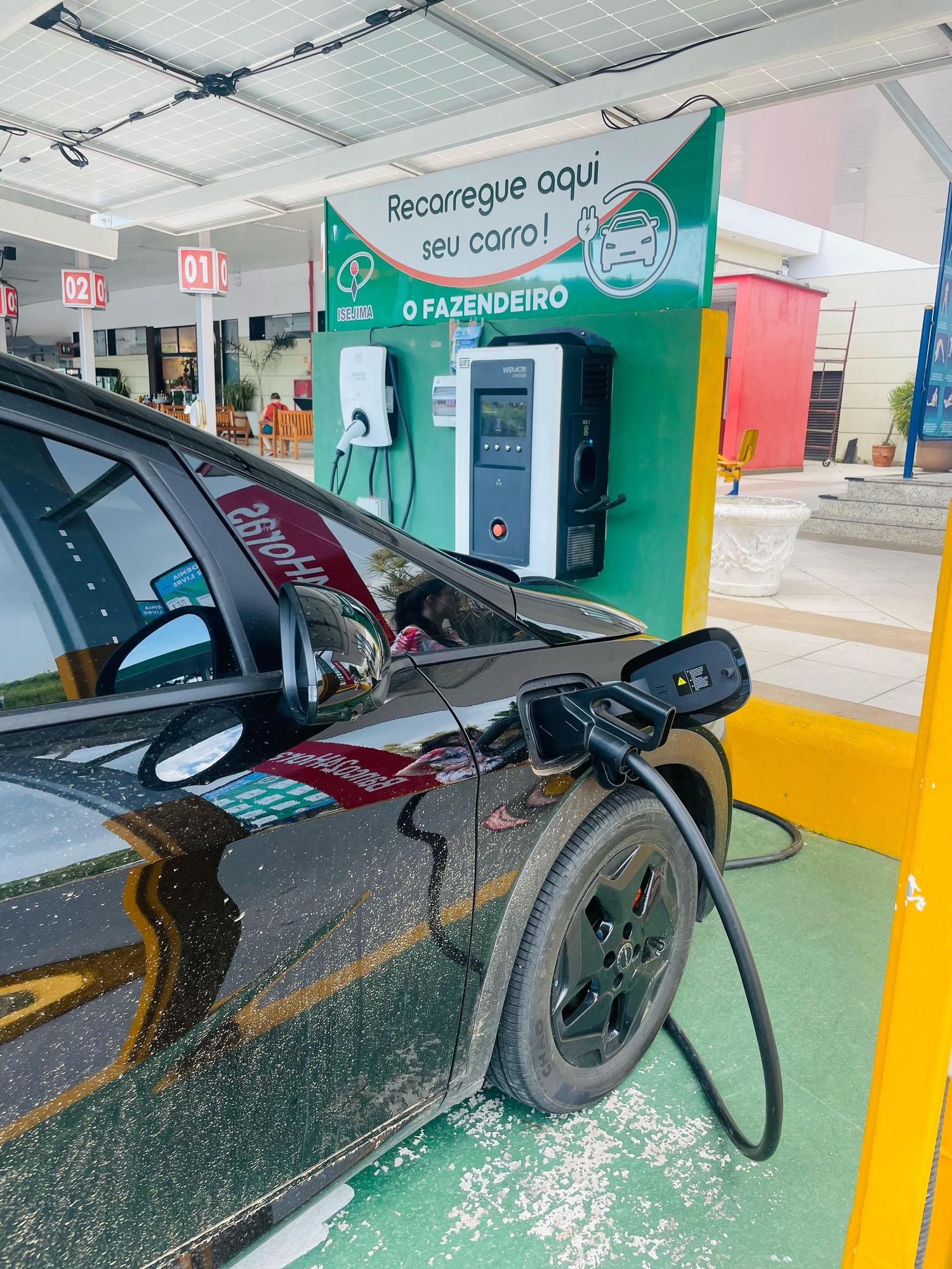 WEG | O Fazendeiro by SolarMar | Rodovia BR 116 - KM 385 | EV Station