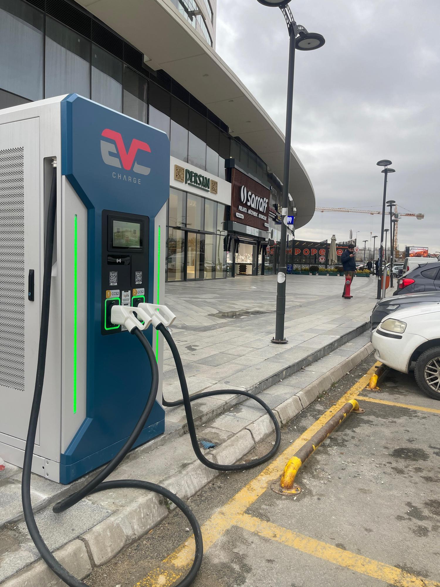 EVC CHARGE - İncek Vista 120kW DC | Kızılcaşar, İncek Vista Avm, 06770 Gölbaşı/Ankara | EV Station