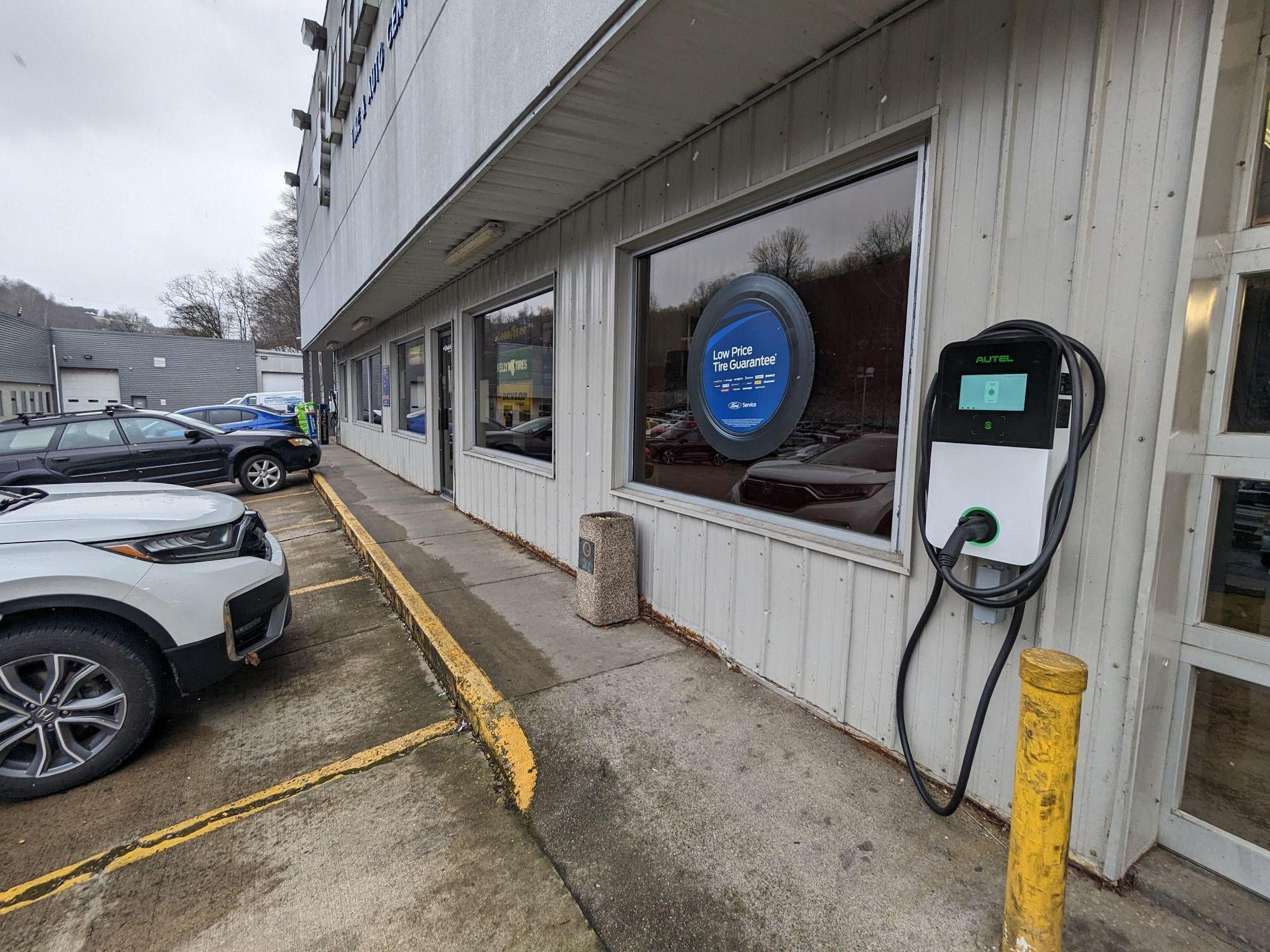 Chenoweth Ford | Clarksburg, WV | EV Station