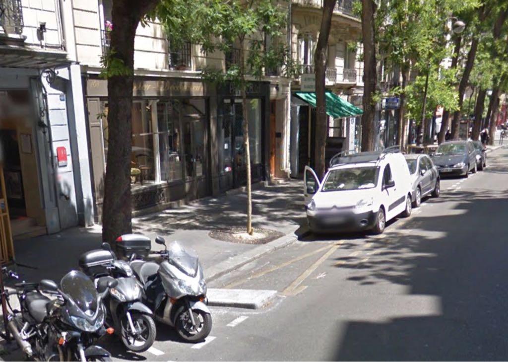 Belib - Caulaincourt | Paris, Île-de-France | EV Station