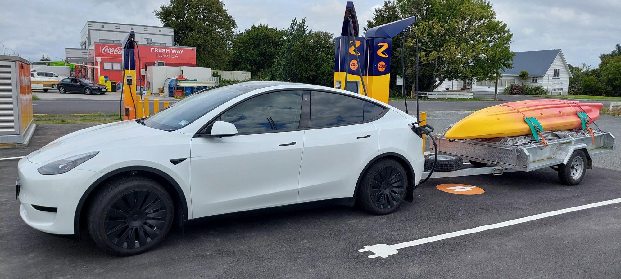 Z - Ngatea - Service Station | Ngatea, Waikato Region | EV Station