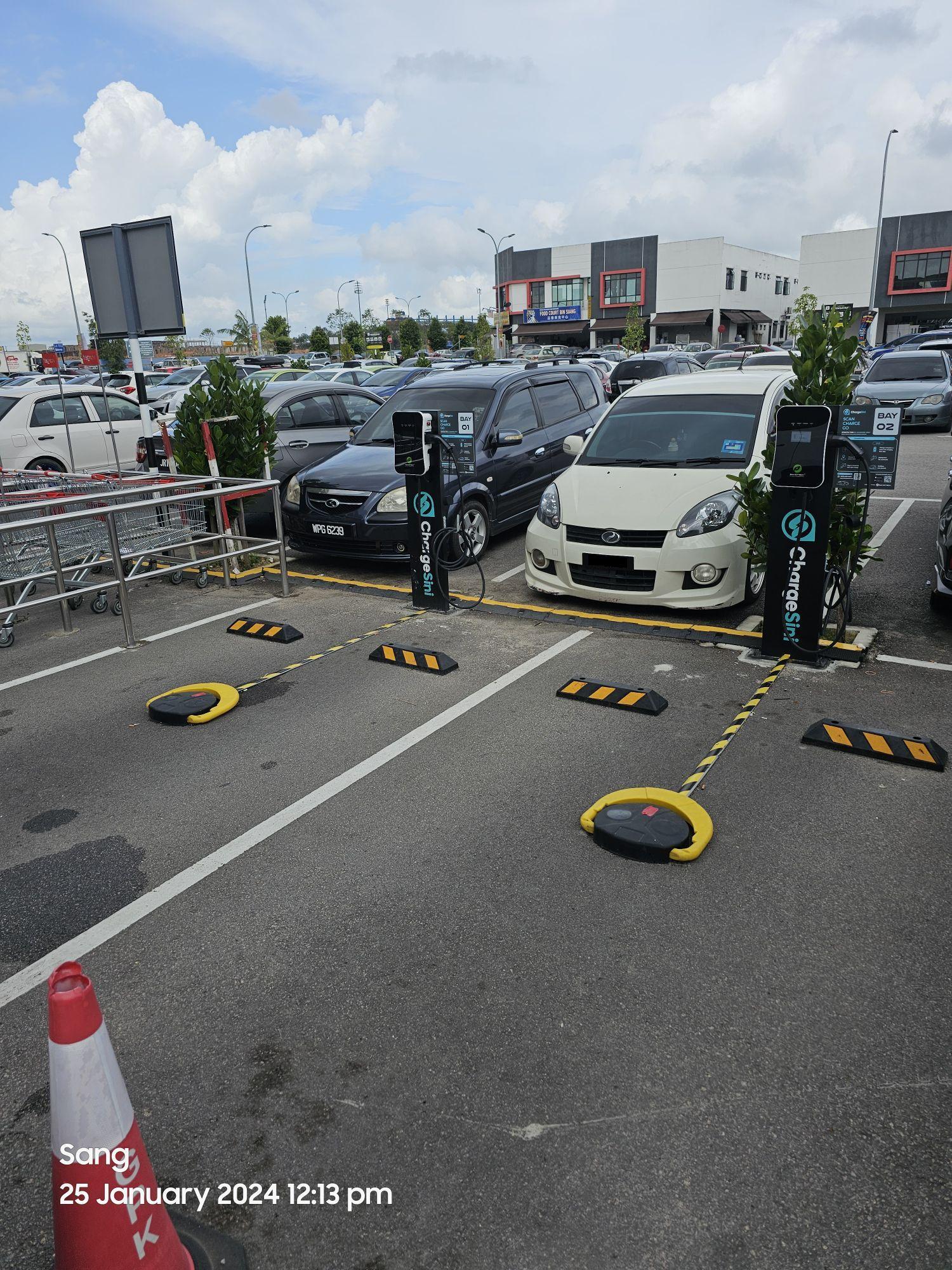 ChargeSini Station Target Grand Supermarket (22kW AC) | Kluang, Johor ...