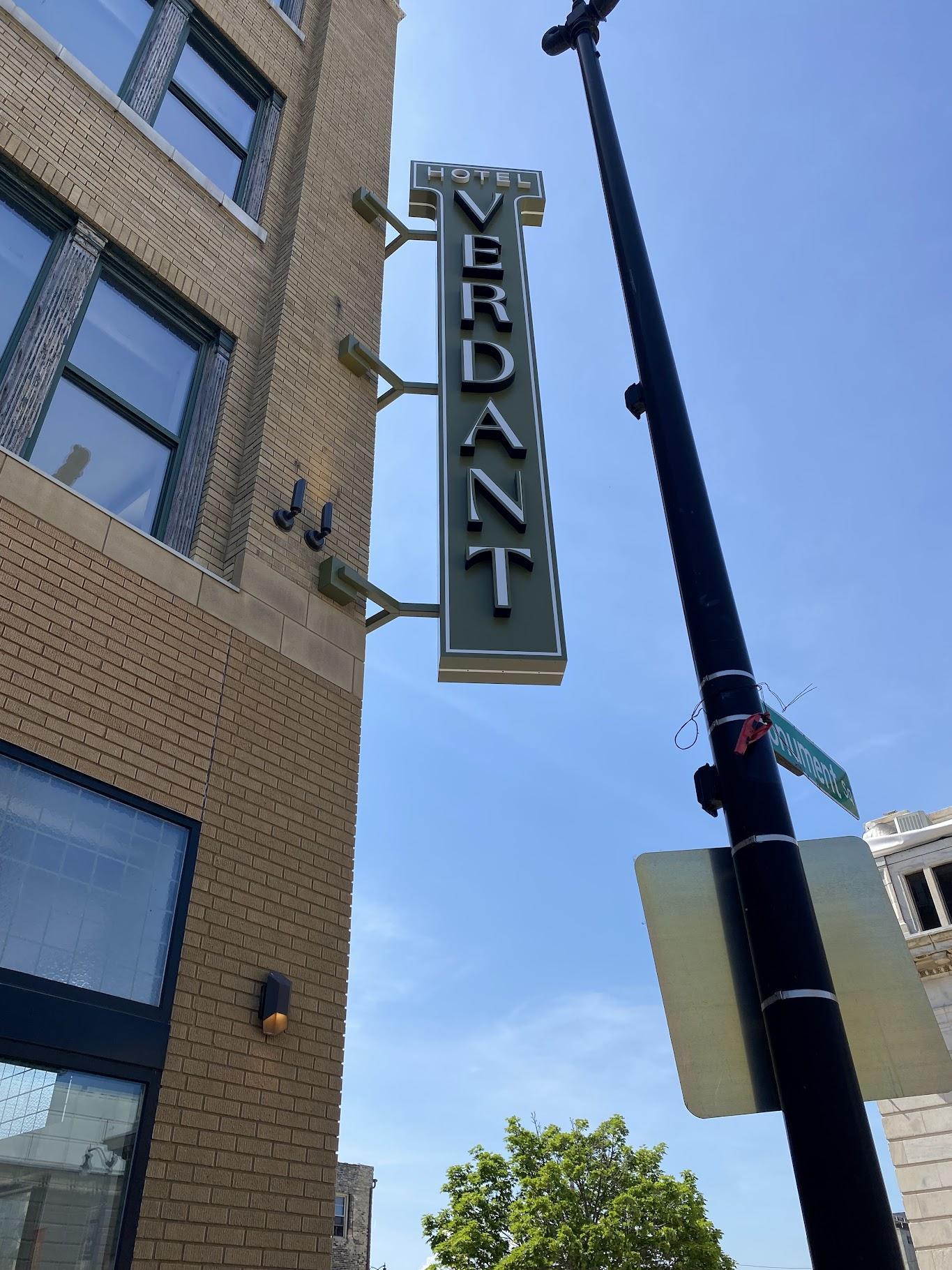 Hotel Verdant | Racine, WI | EV Station