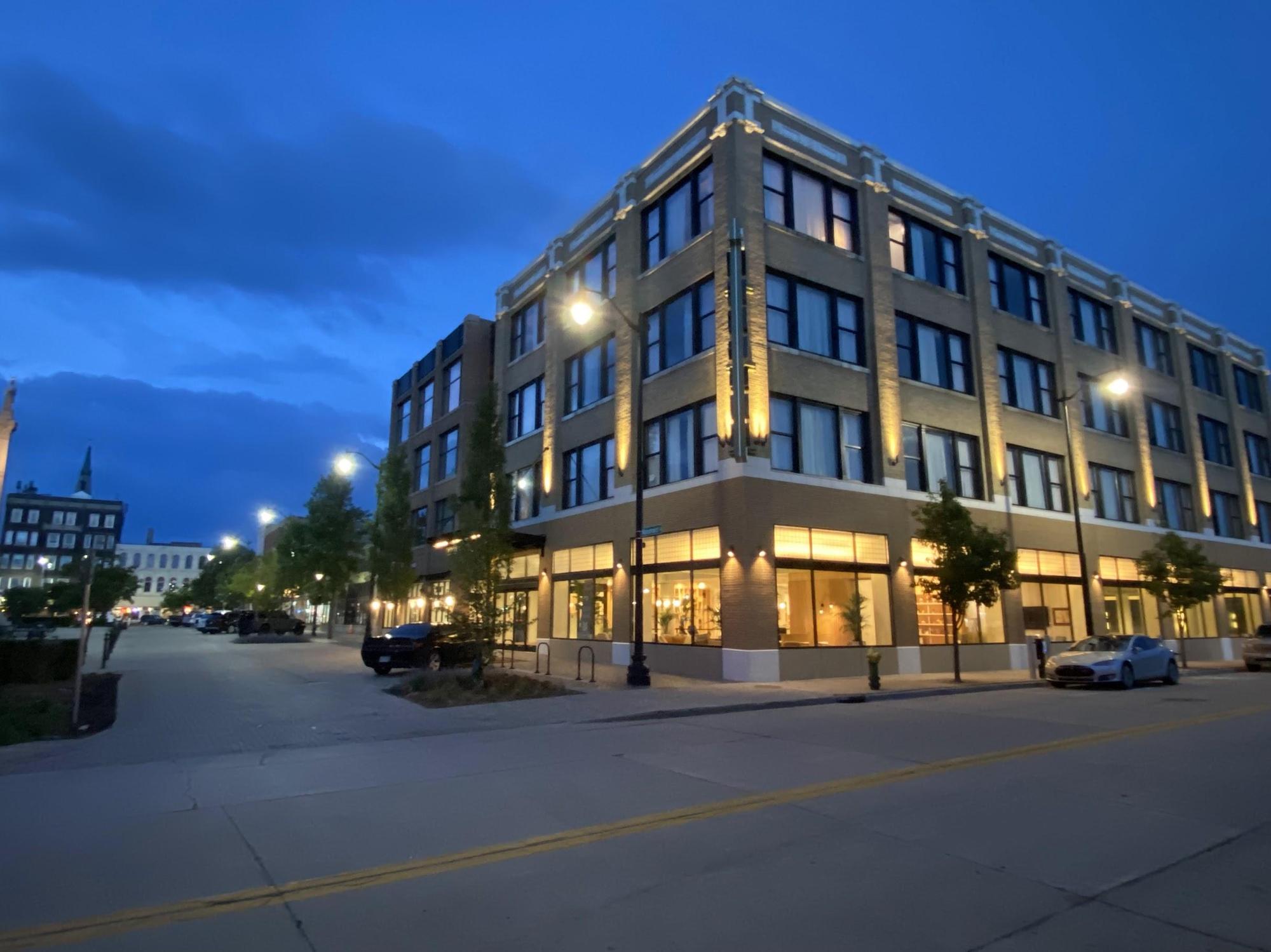 Hotel Verdant | Racine, WI | EV Station
