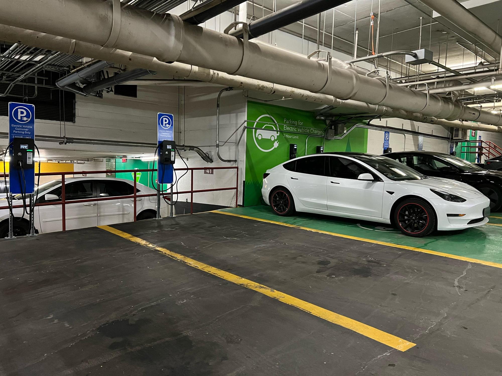 ImPark Parking | Toronto, ON | EV Station