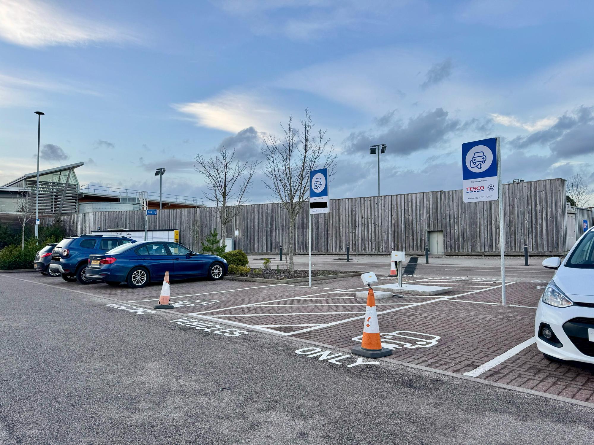 Tesco Superstore Banchory | Hill of Banchory E, Banchory, AB31 5QA, UK ...