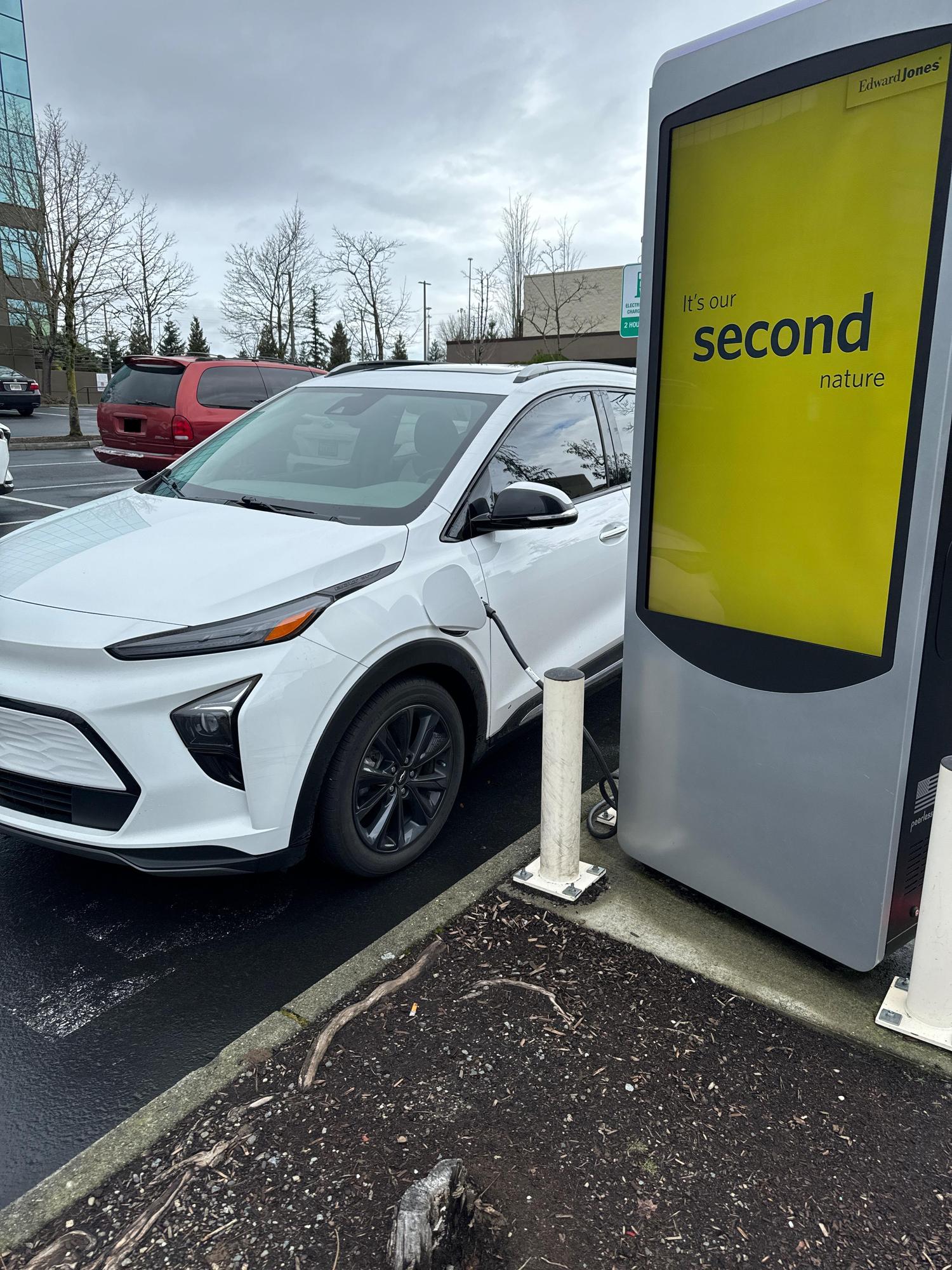 AMC Factoria 8 | Bellevue, WA | EV Station