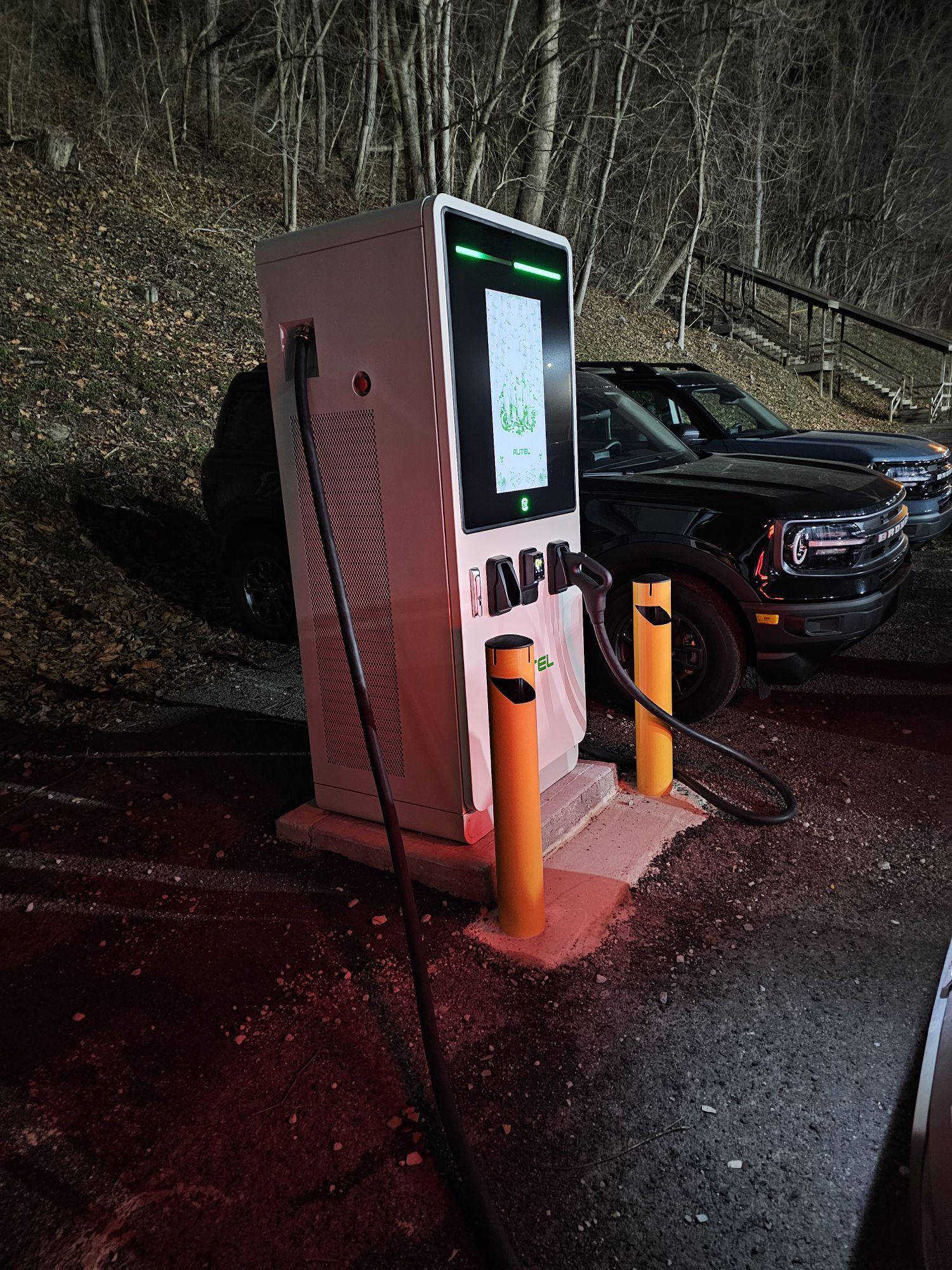 Chenoweth Ford - Pre-Owned Vehicle Lot | Clarksburg, WV | EV Station