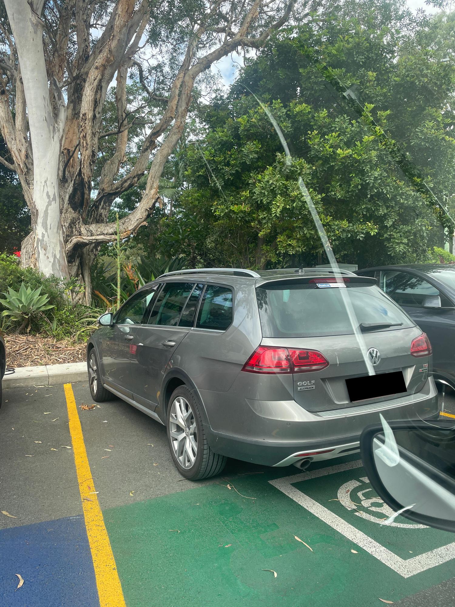 Currumbin RSL | Currumbin, QLD | EV Station