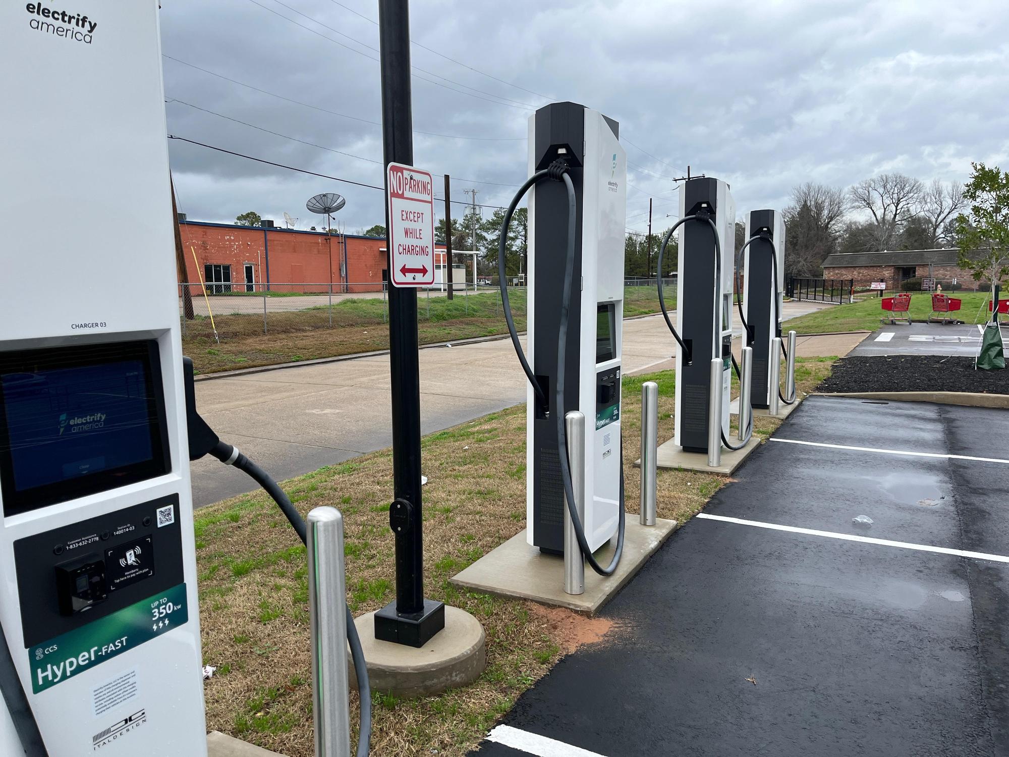 Target | Alexandria, LA | EV Station