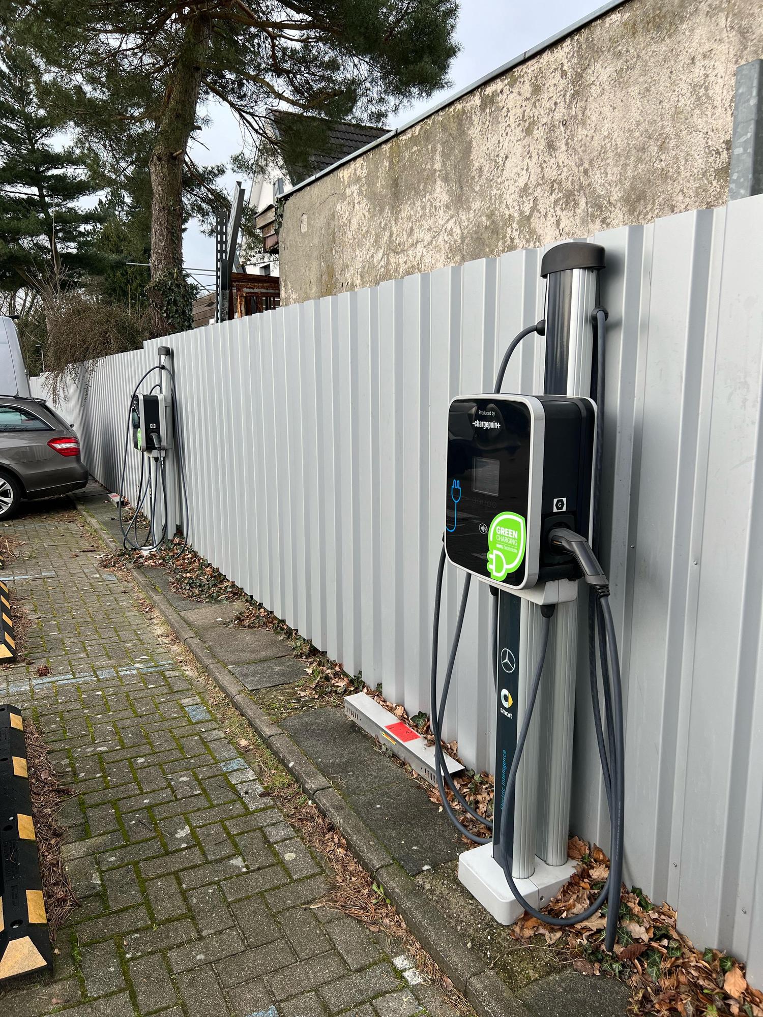 ChargePoint Network (Netherlands) B.V. | Bremen, HB | EV Station