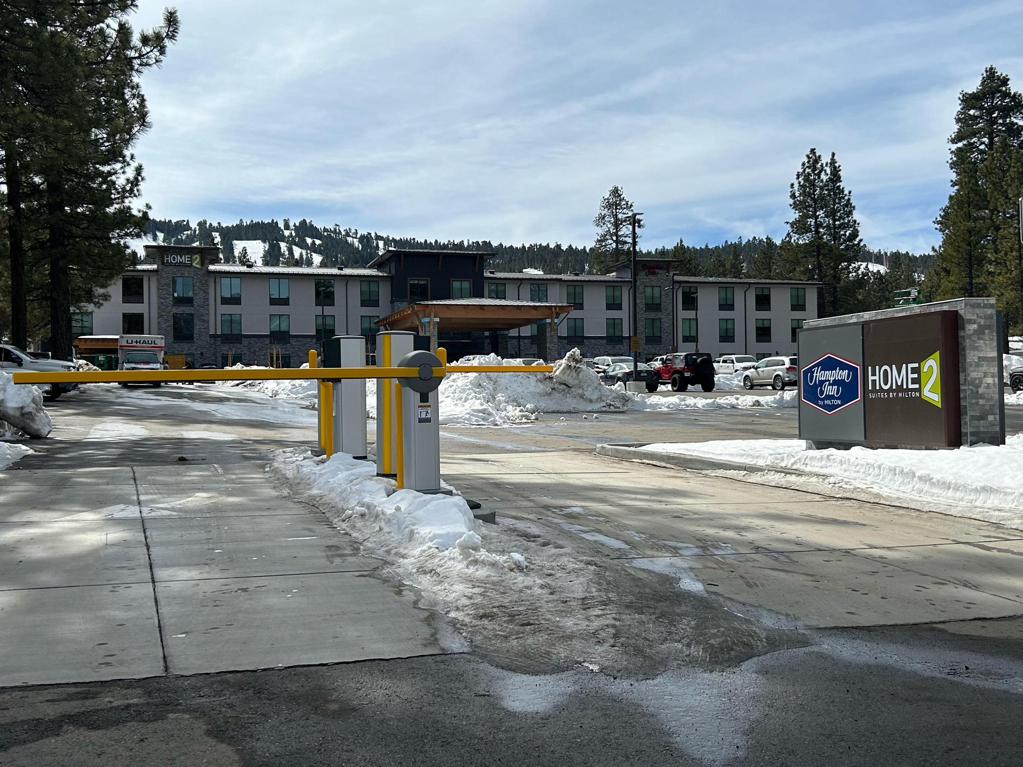 Hampton Inn by Hilton Big Bear Lake | Big Bear Lake, CA | EV Station