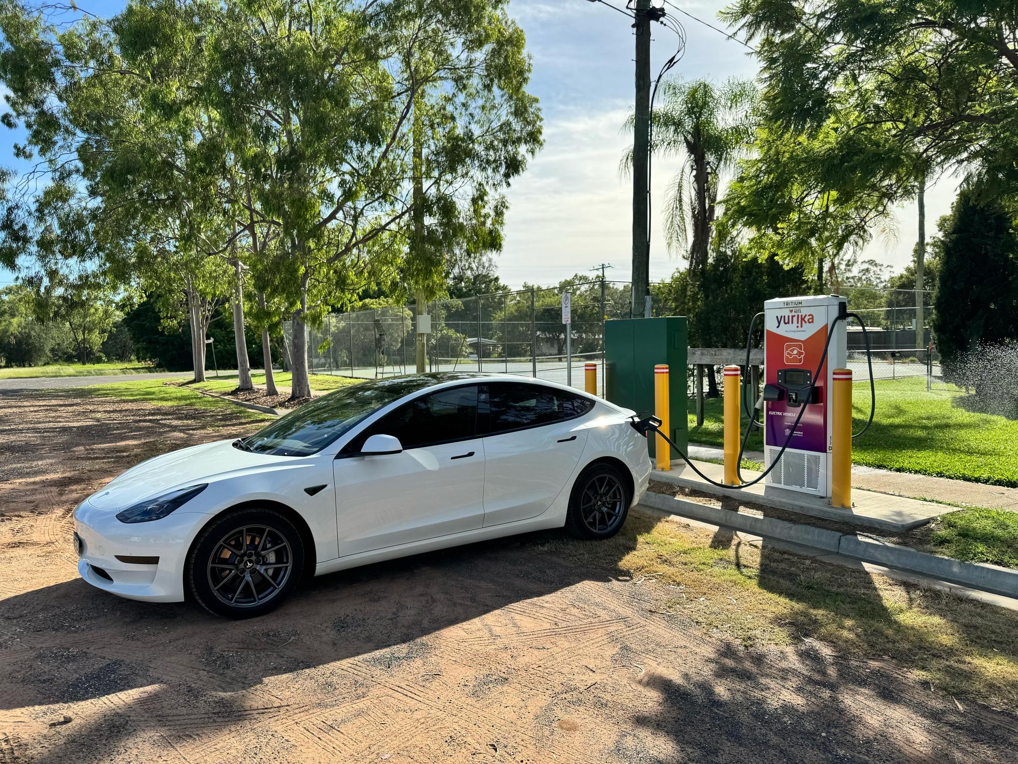 QESH Dingo | Dingo, QLD | EV Station