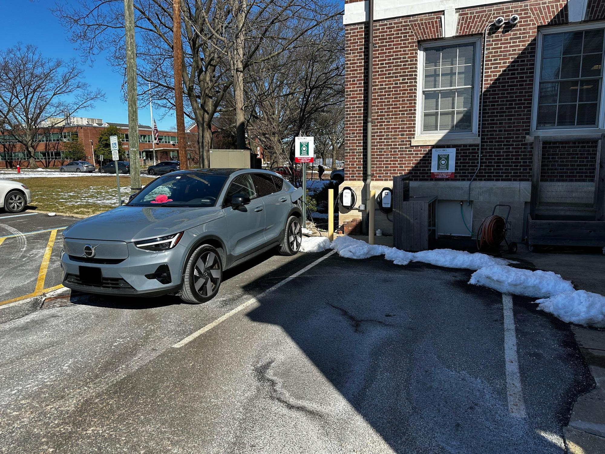 Rutgers University - Martin Hall (Lot 89) | New Brunswick, NJ | EV Station