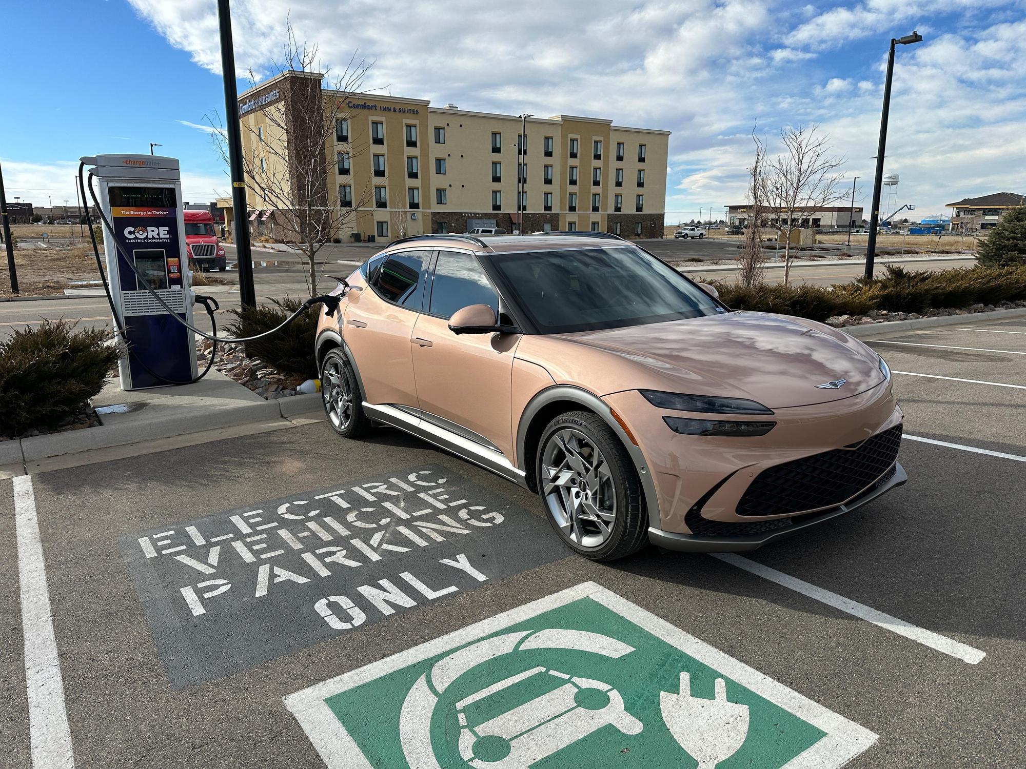 CORE Electric CO-OP | Bennett, CO | EV Station