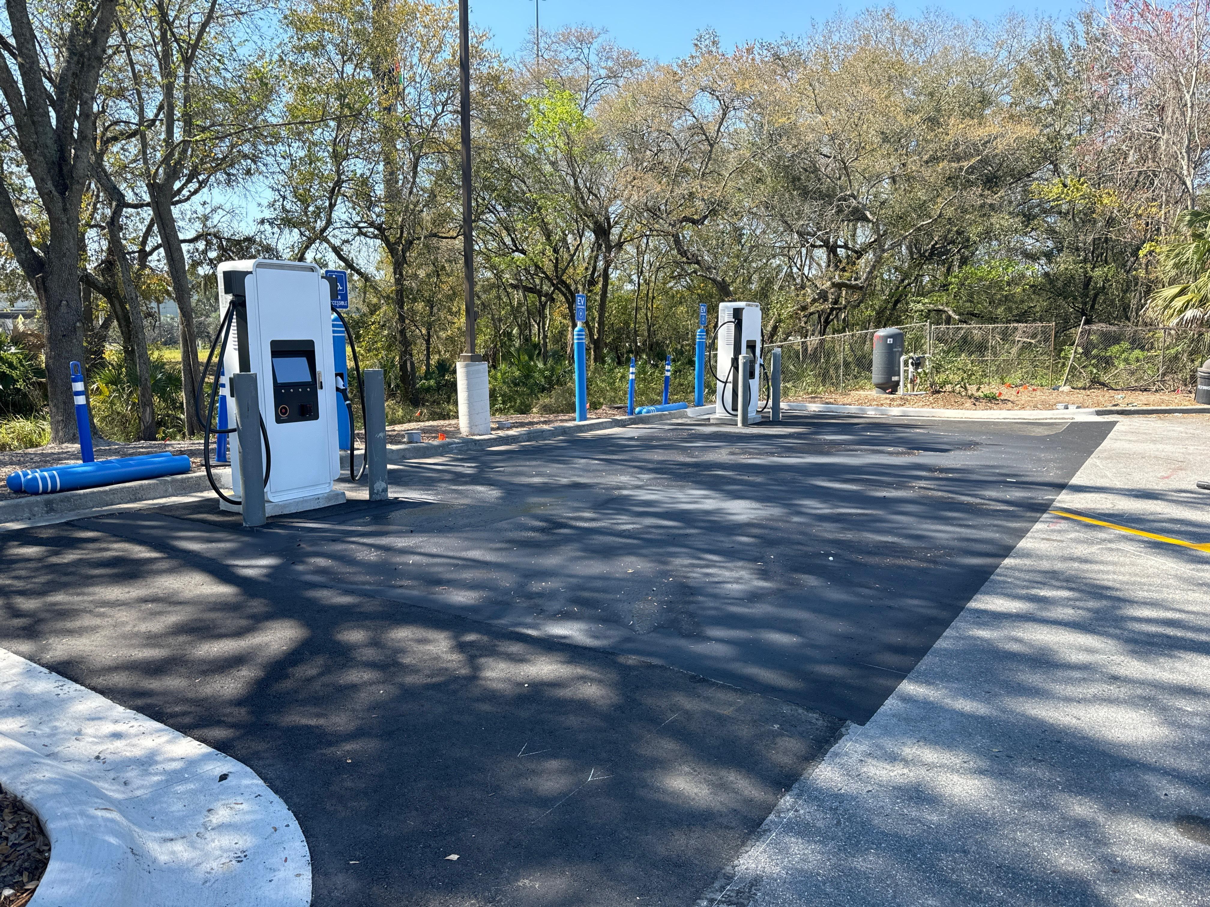 Flying J Travel Center Dade City | San Antonio, FL | EV Station