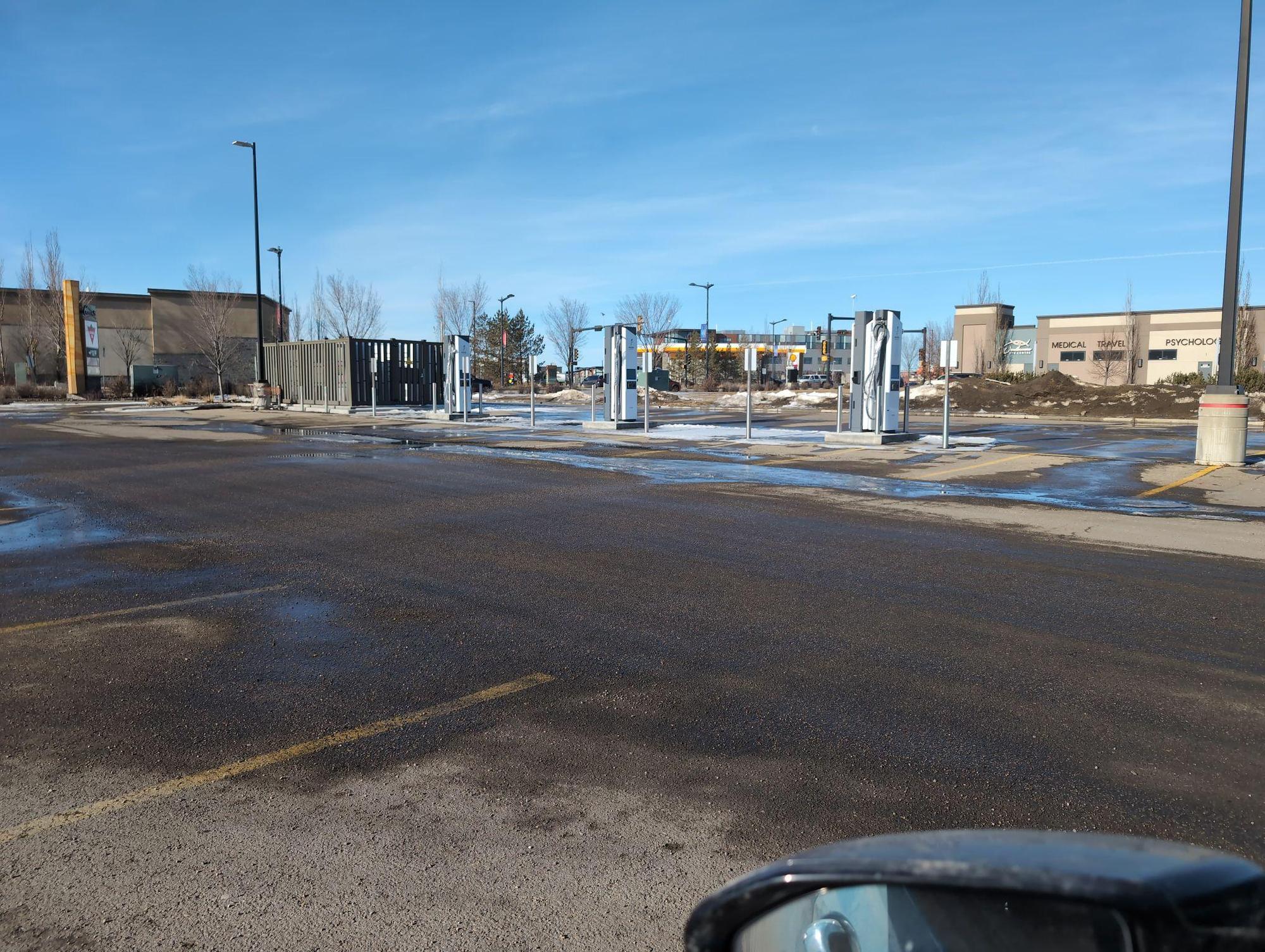 Canadian Tire | Edmonton, AB | EV Station