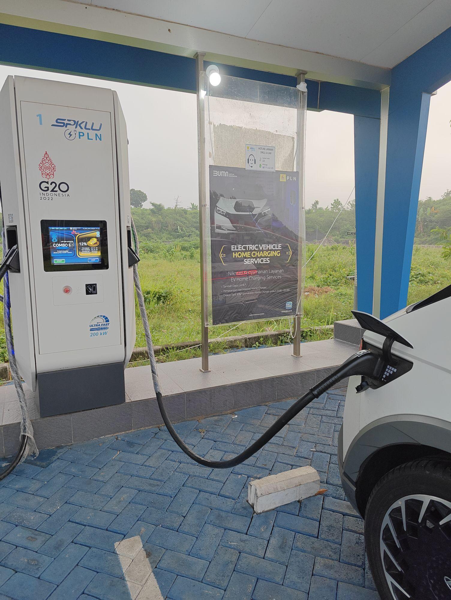 SPKLU Rest Area KM 626A | Rest Area Perhutani KM 627, Pepe, Pajaran ...