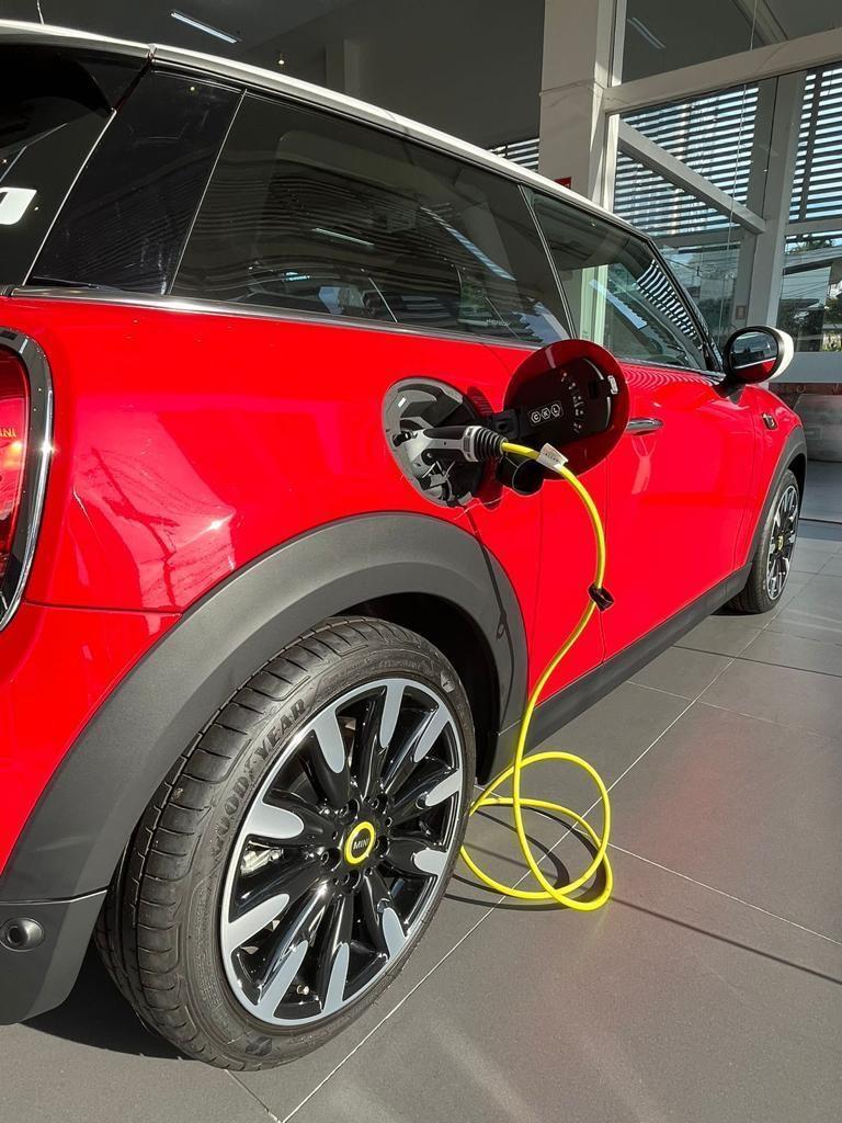 BMW Raviera Motors | Av. Ceará, 100 - Vila Antonio Vendas, Campo Grande ...