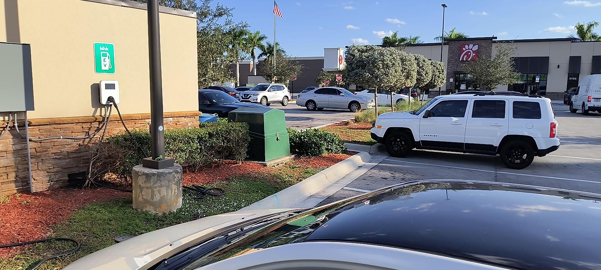 Chick Fil A | Davie, FL | EV Station