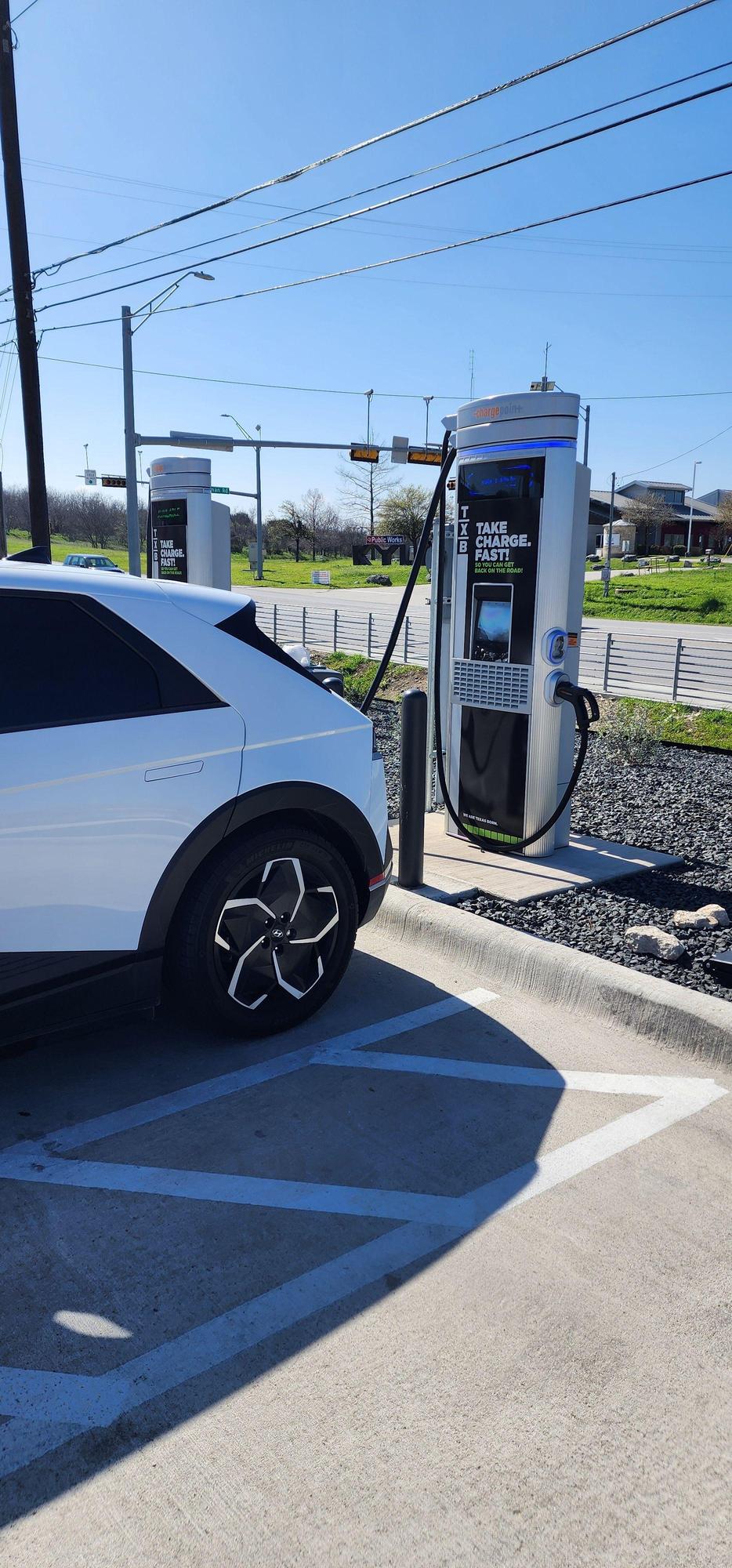 TXB - Kyle | Kyle, TX | EV Station