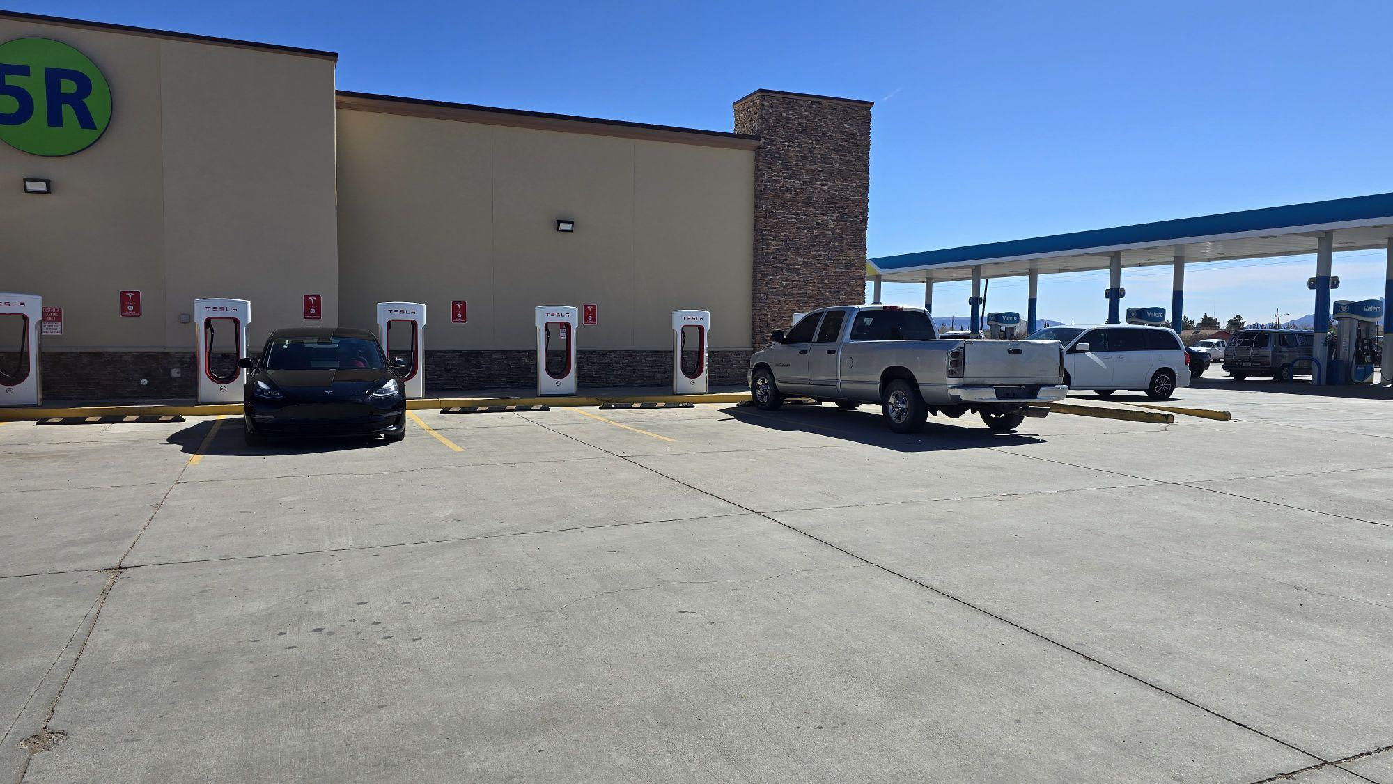 5R Travel Center | Deming, NM | EV Station