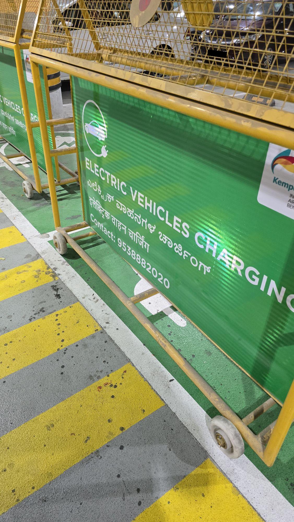 BLR Airport T2 Arrivals- MAVI Green Energy(60kw) | Bengaluru, KA | EV ...