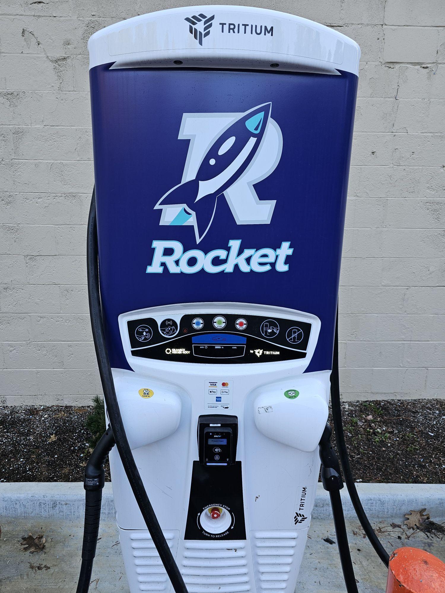 Rocket Gas Station | Vallecito, CA | EV Station
