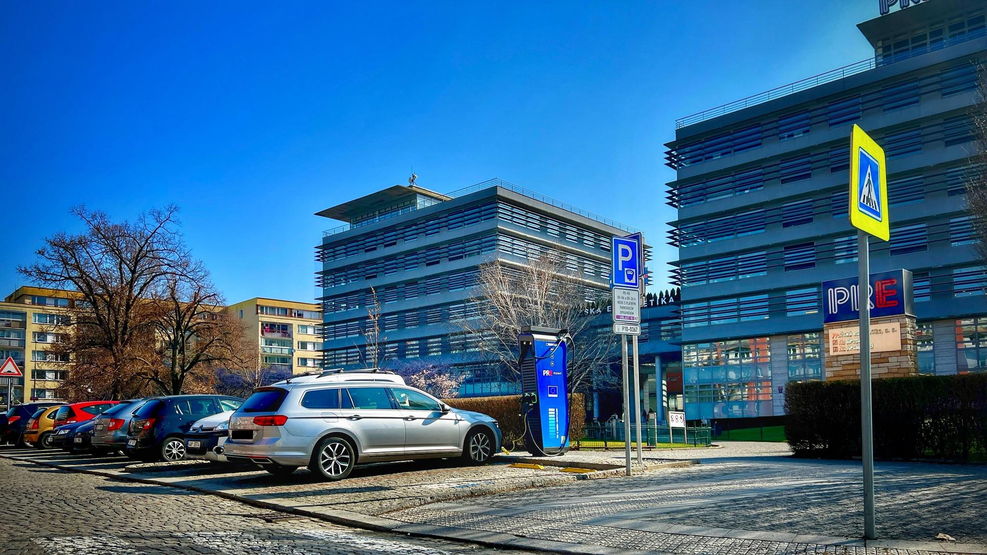 Centrála PRE Na Hroudě | Na Hroudě 1492/4, Vršovice, 100 00 Praha-Praha ...