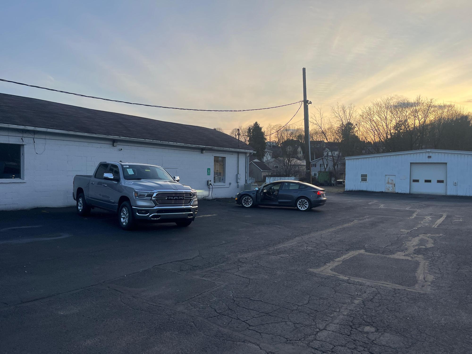 Tri Star Motors Indiana | Indiana, PA | EV Station