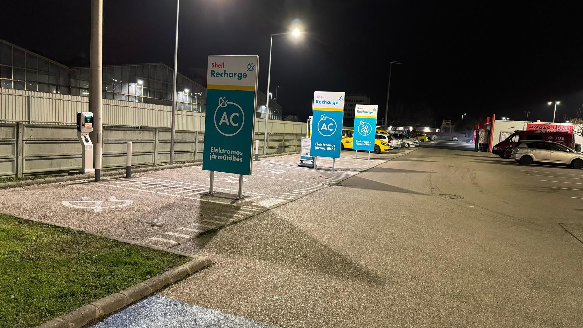 Shell Recharge - Fogarasi Tesco, Pillangó u. | Budapest, Pillangó u. 15 ...