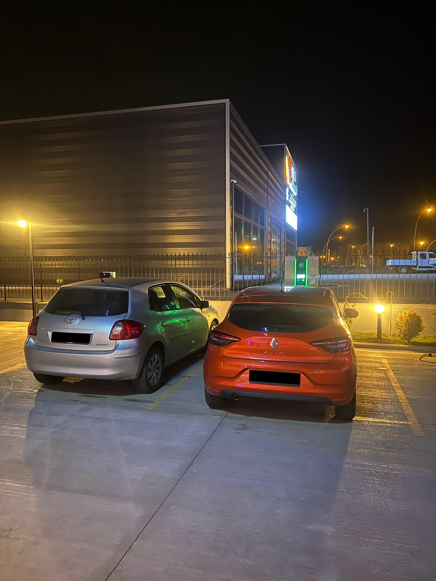 Wat Enerji Holiday Inn Express | 3XH6+X6 Akyurt/Ankara, Turkey | EV Station
