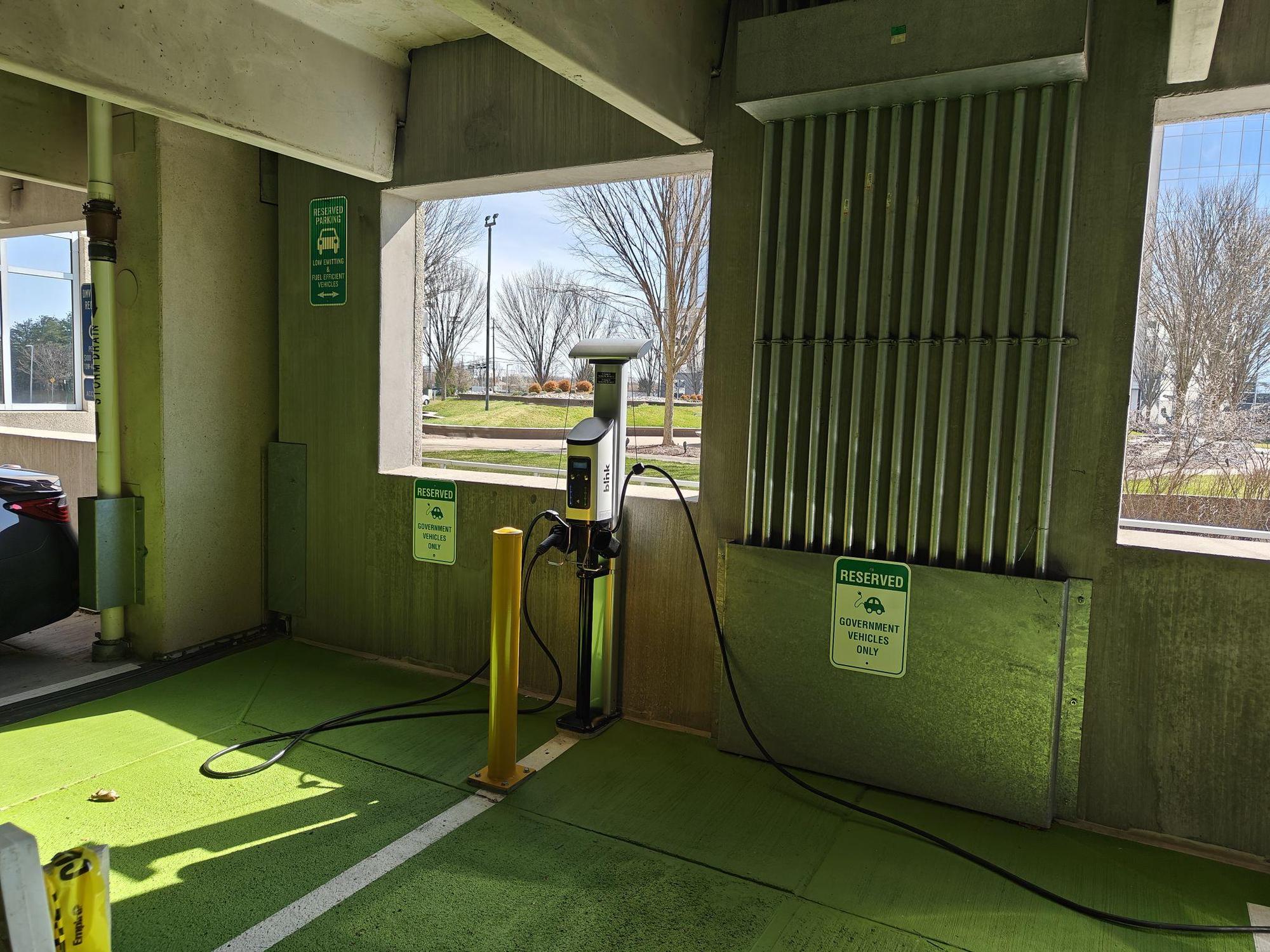 Patriot Ridge / General Dynamics Virginia | Springfield, VA | EV Station