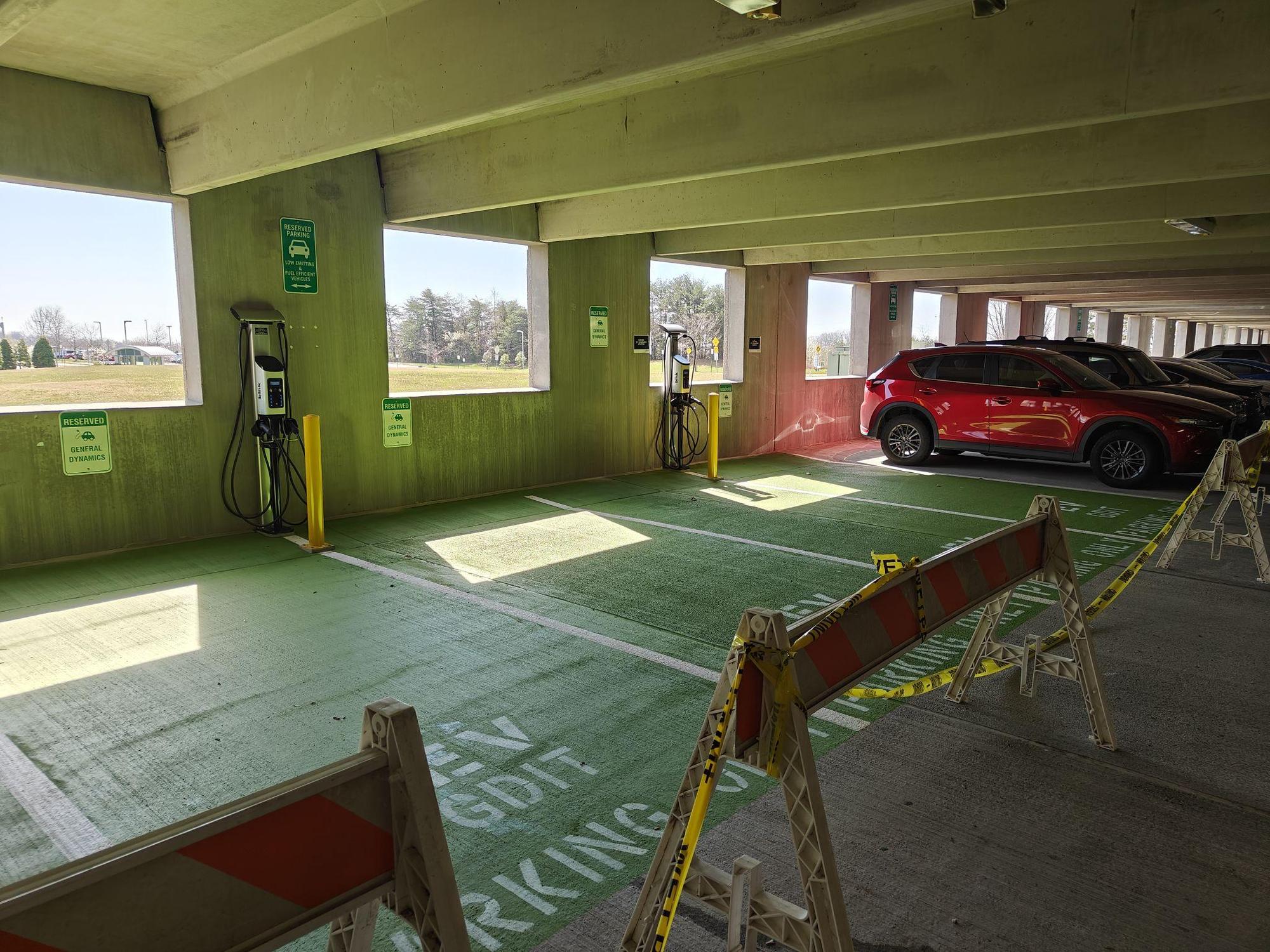 Patriot Ridge / General Dynamics Virginia | Springfield, VA | EV Station