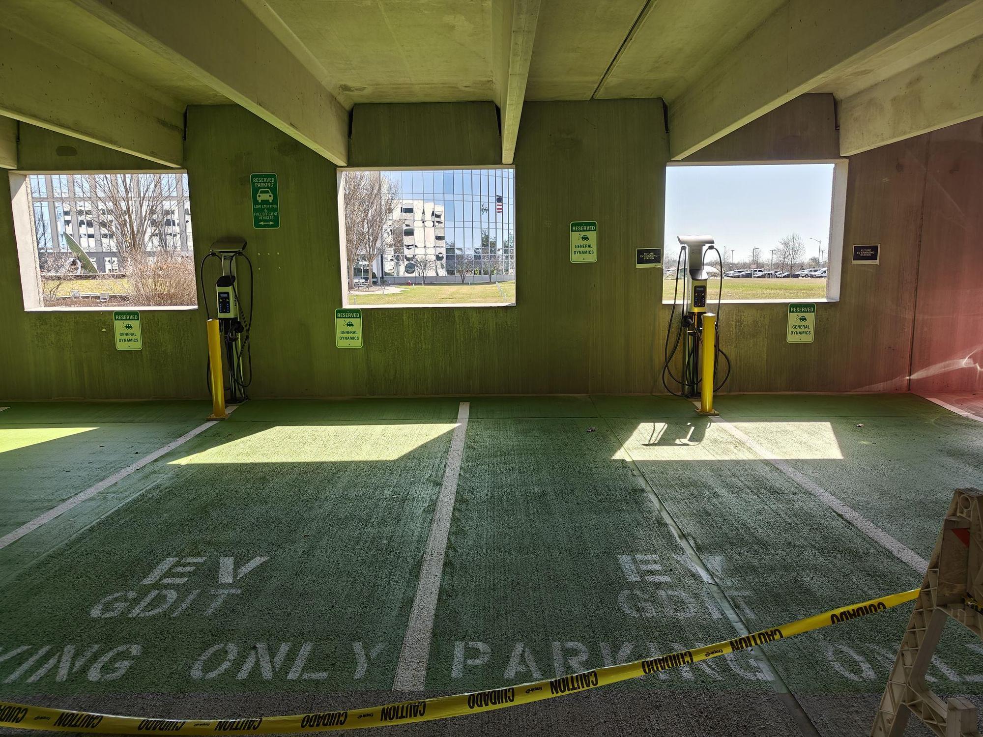 Patriot Ridge / General Dynamics Virginia | Springfield, VA | EV Station