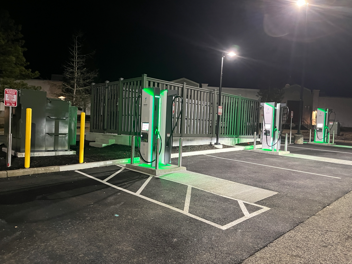 Lee Premium Outlets - North Lot | Lee, MA | EV Station
