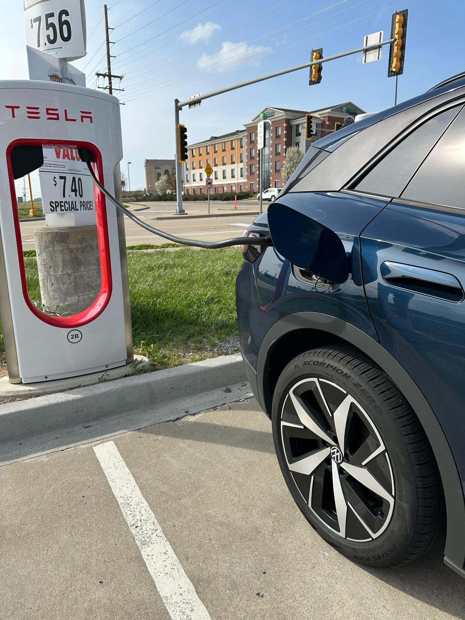 Mach 1 | Marion, IL | EV Station