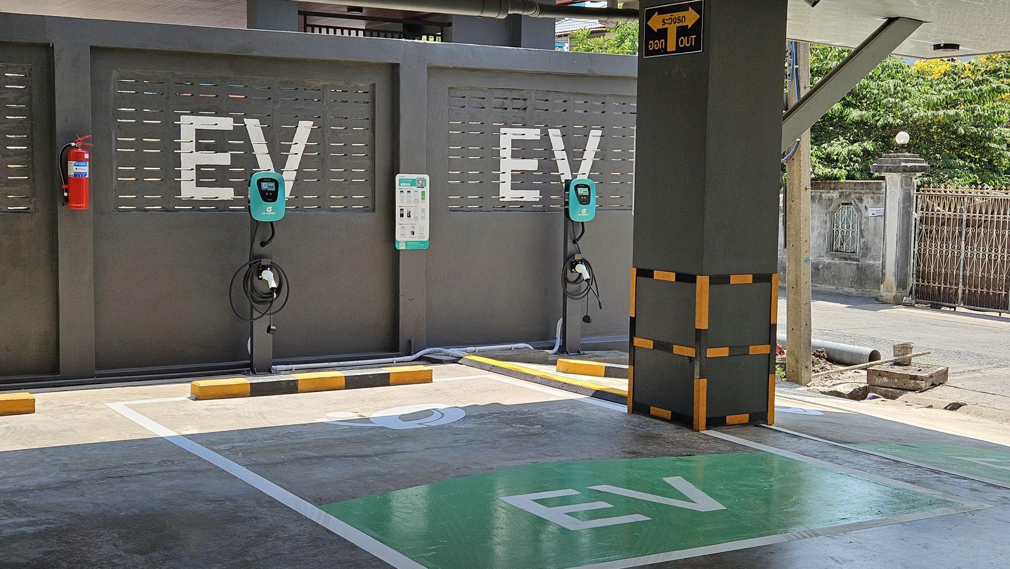 Tha Diamond 789 | 24 ซ. สีหบุรานุกิจ 9 Khwaeng Min Buri, Khet Min Buri ...