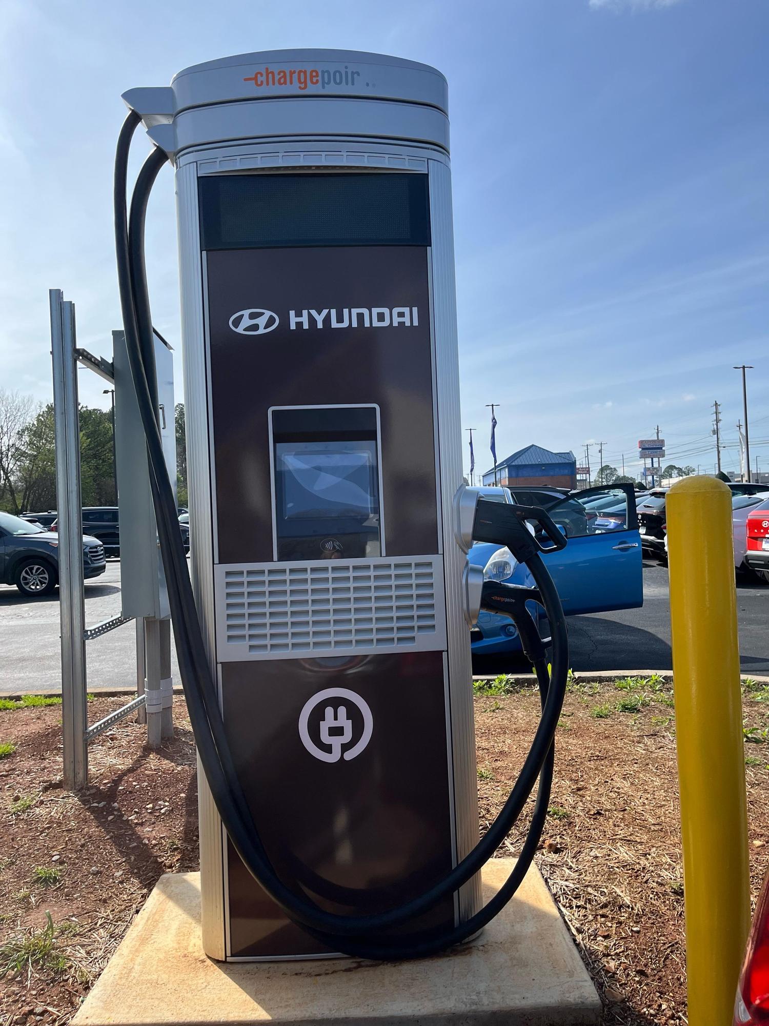 Bentley Hyundai | Huntsville, AL | EV Station