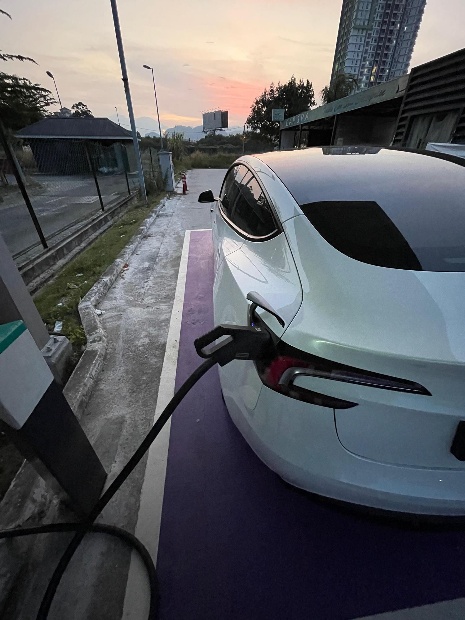 Petronas Jalan Sultan Azlan Shah Ipoh | Ipoh, Perak | EV Station