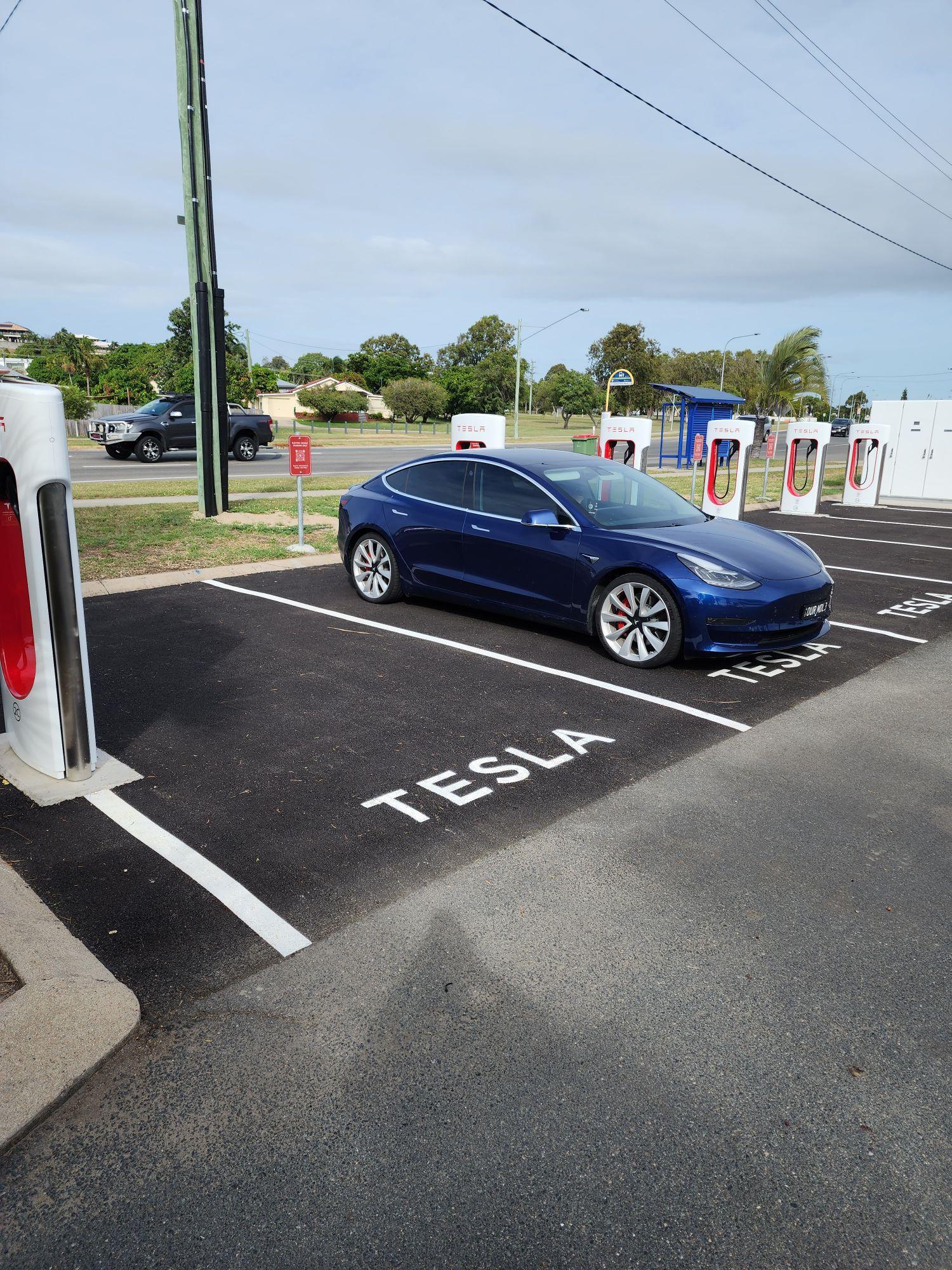 Centre Point Plaza | Bowen, QLD | EV Station