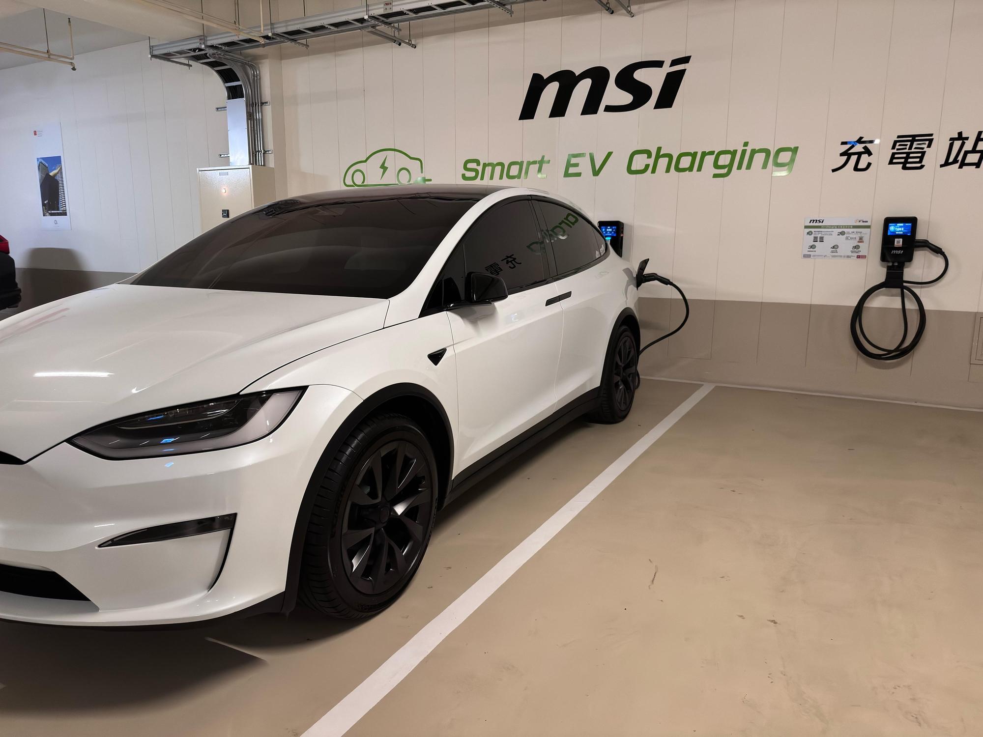 Lemon Power - 林口展悅CEO豪辦站 | 新北市林口區文化三路二段451號地下一層 | EV Station