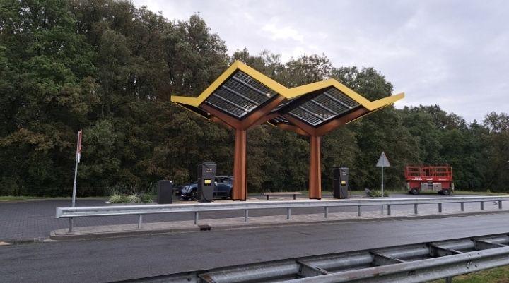 Fastned - Meiberg | Weert, LI | EV Station